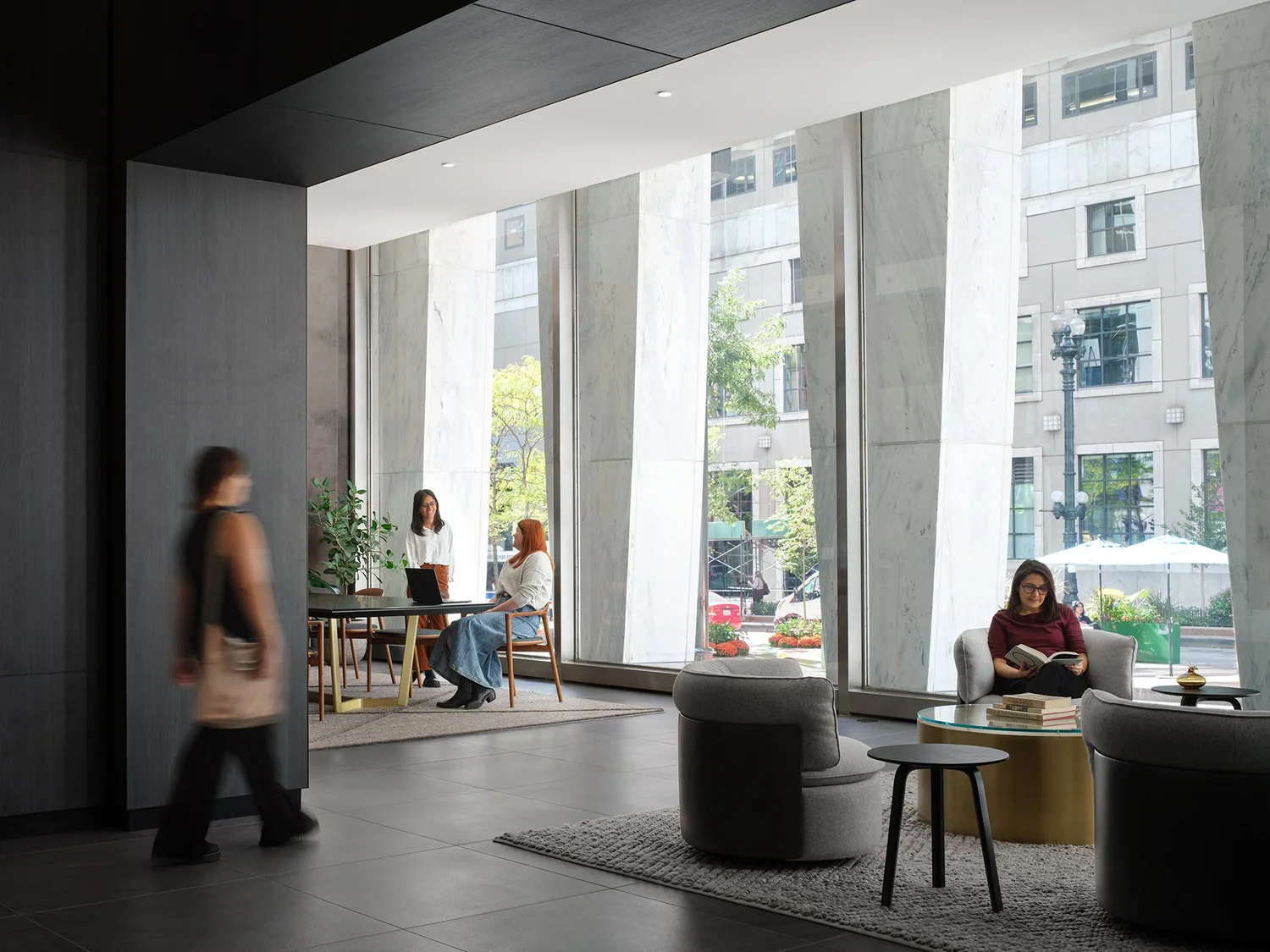 One East Wacker Lobby & Amenities — geniant