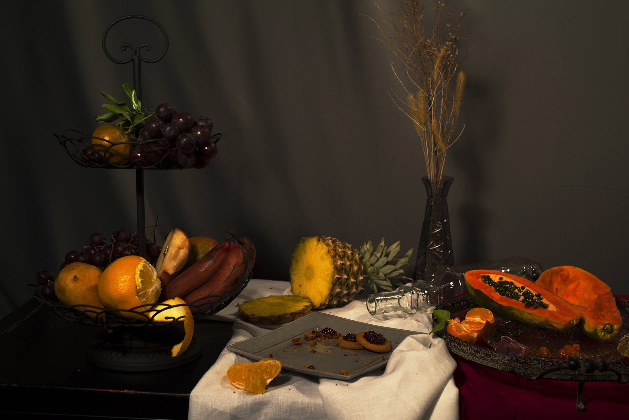 Laura Woolf | Still Life Stylist