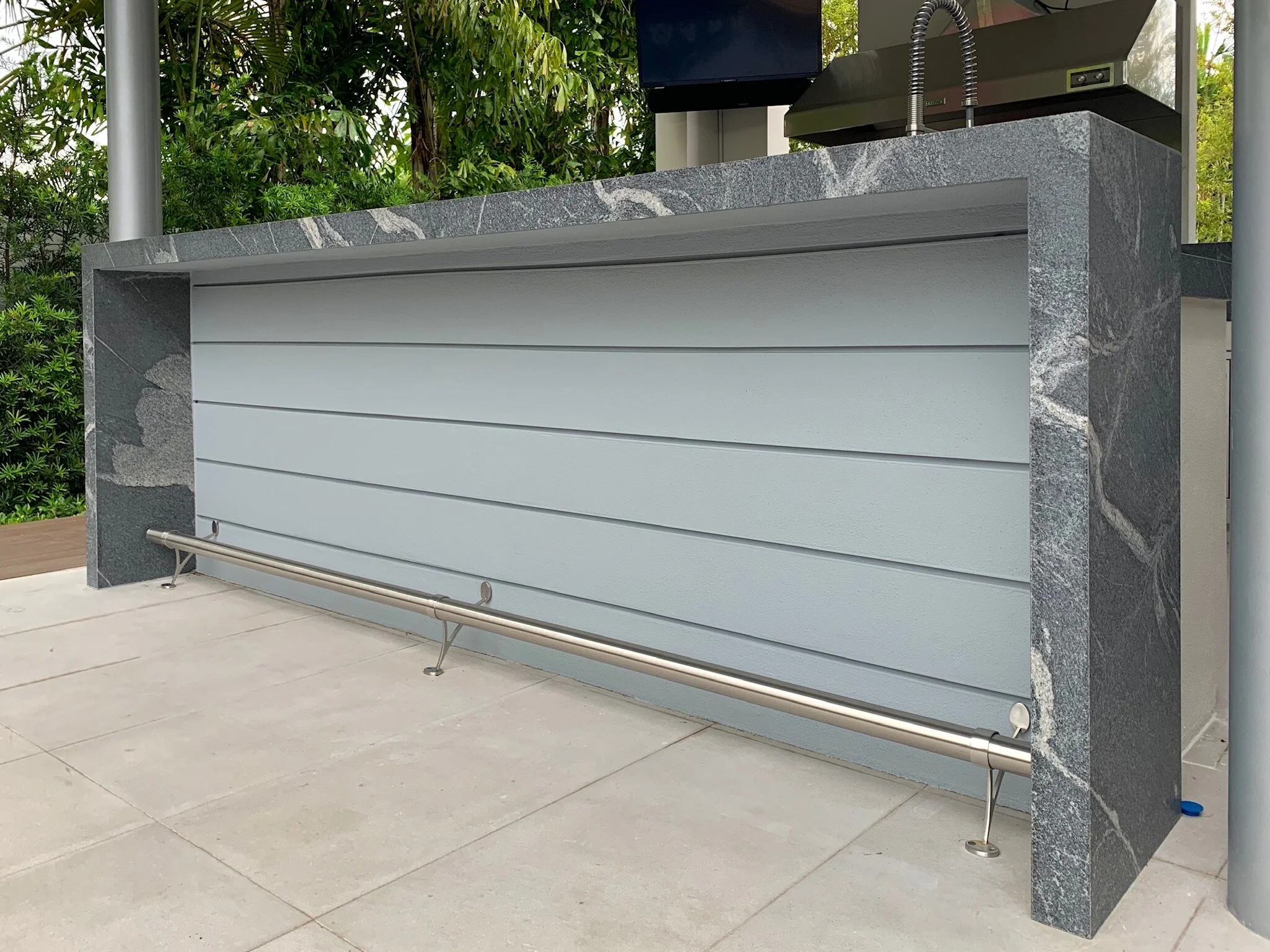 Outdoor kitchen Fascia — Superior Exteriors Custom Outdoor Kitchens Miami