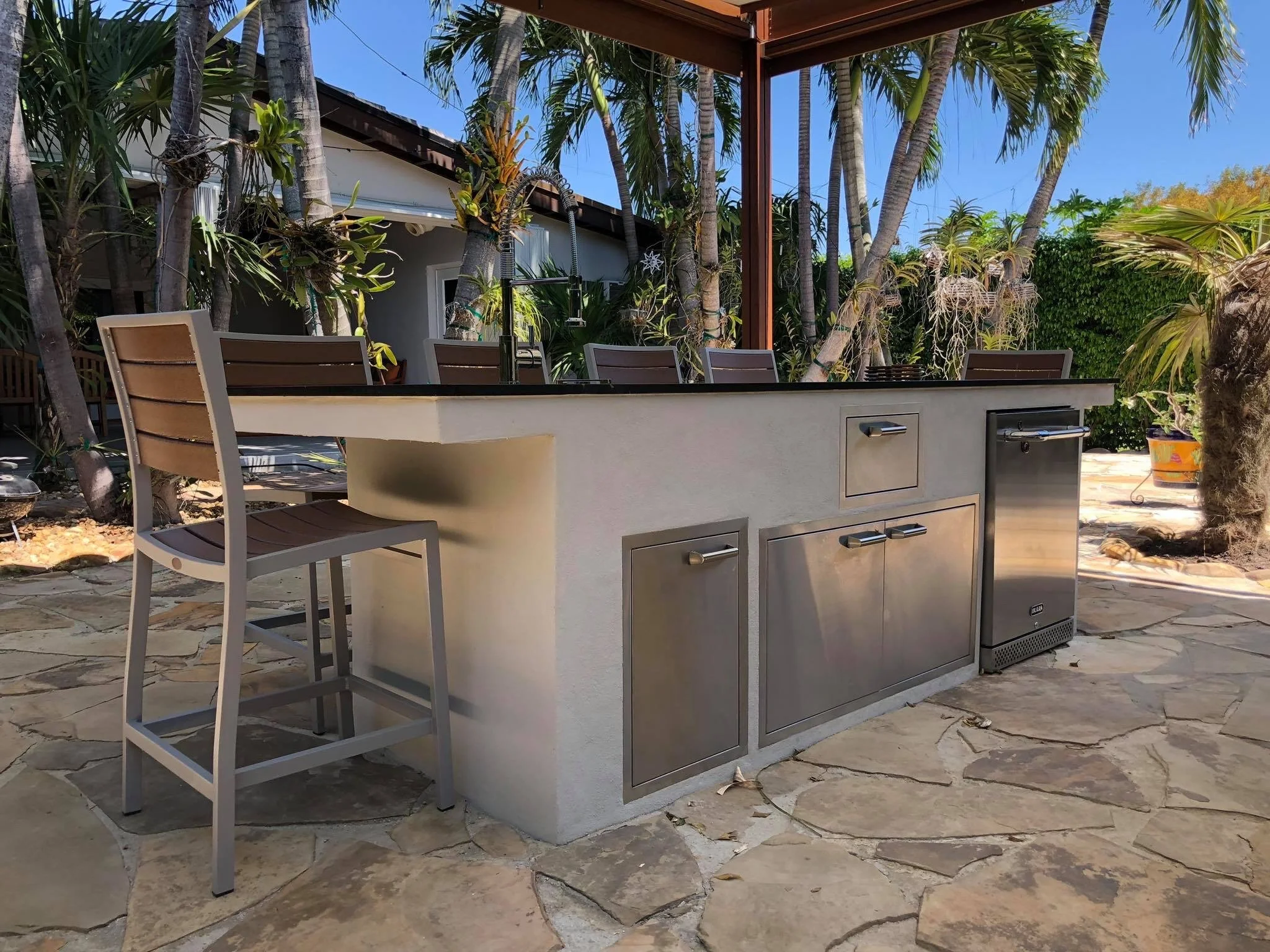 Outdoor kitchen Fascia — Superior Exteriors Custom Outdoor Kitchens Miami