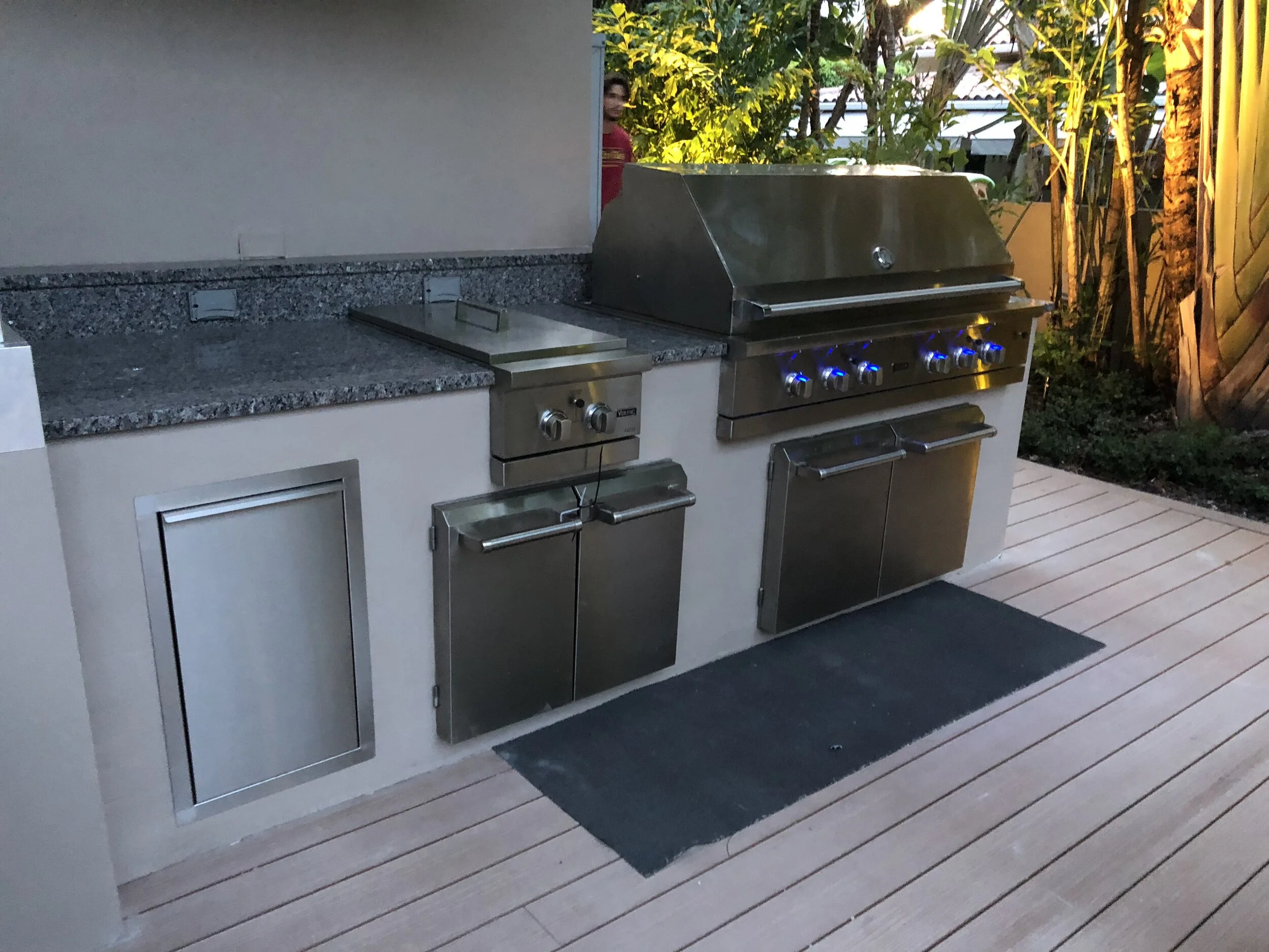Outdoor kitchen Fascia — Superior Exteriors Custom Outdoor Kitchens Miami