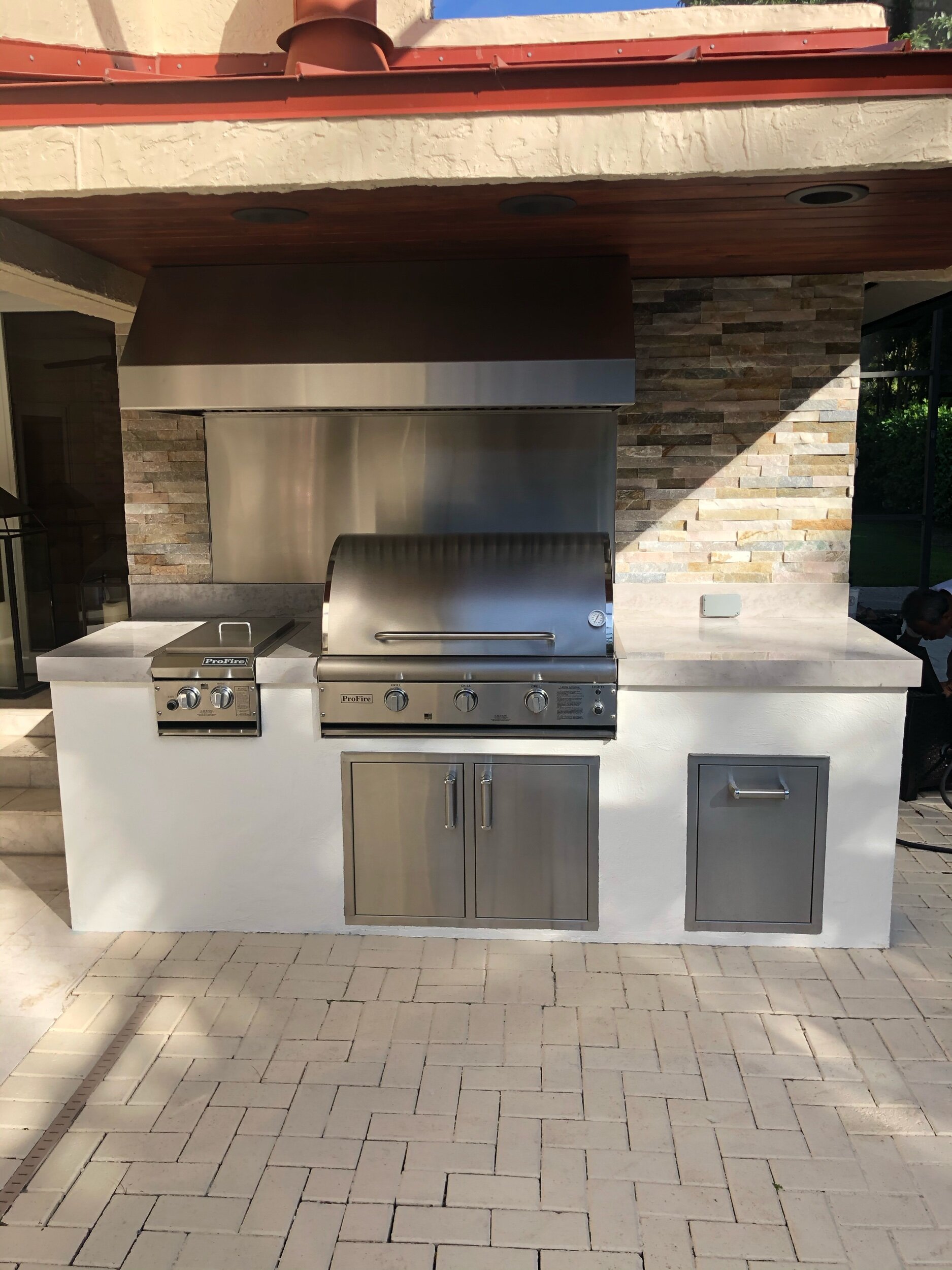 Outdoor kitchen Fascia — Superior Exteriors Custom Outdoor Kitchens Miami