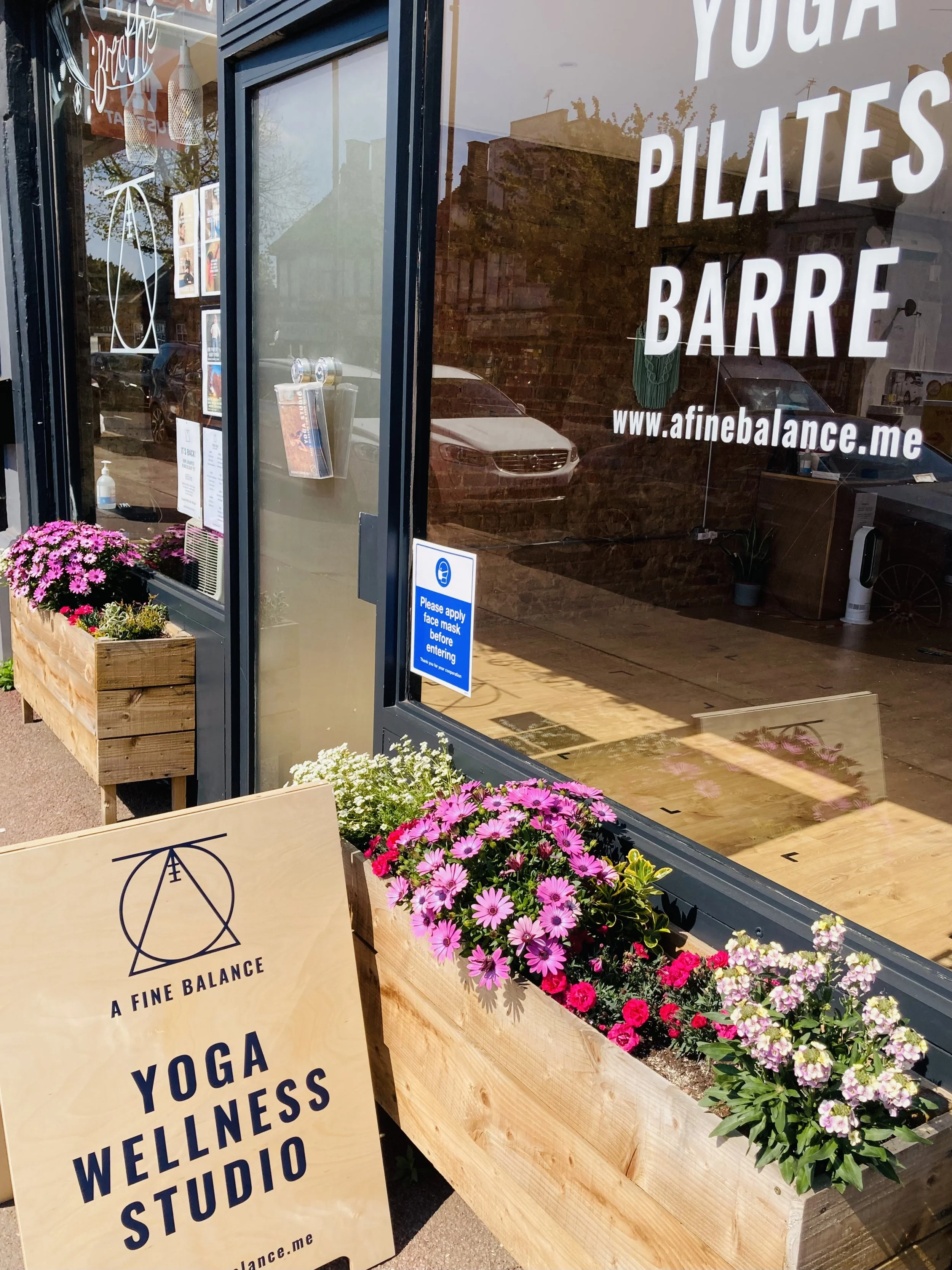 Versatile Studio Hire in Upminster | Perfect for Creatives, Parties ...