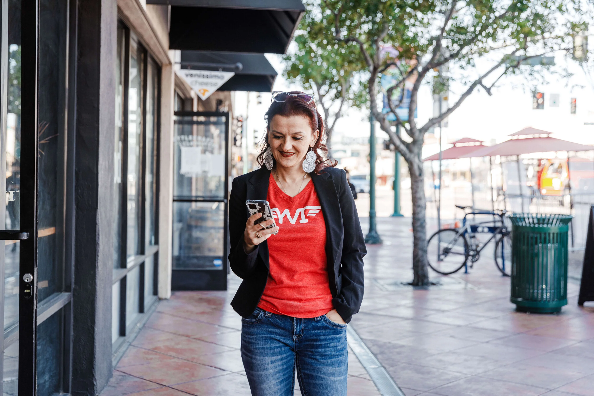 How to Save Time and Streamline Your Show Notes — Lights, Camera, Live®