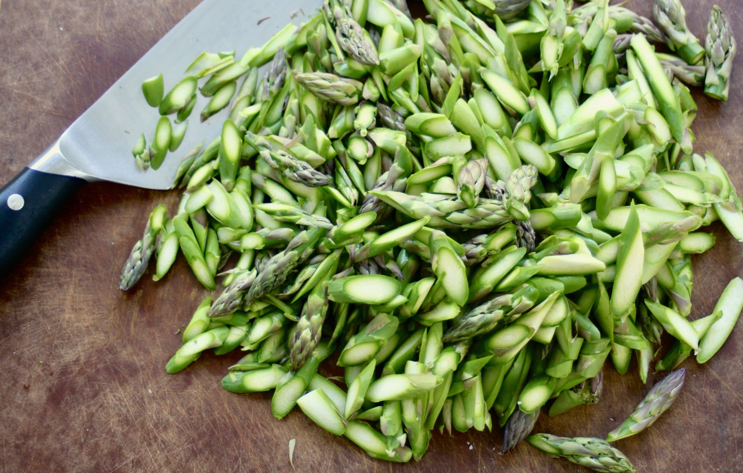Raw Asparagus Salad with Breadcrumbs, Nuts, and Herbs — Durst Organic ...