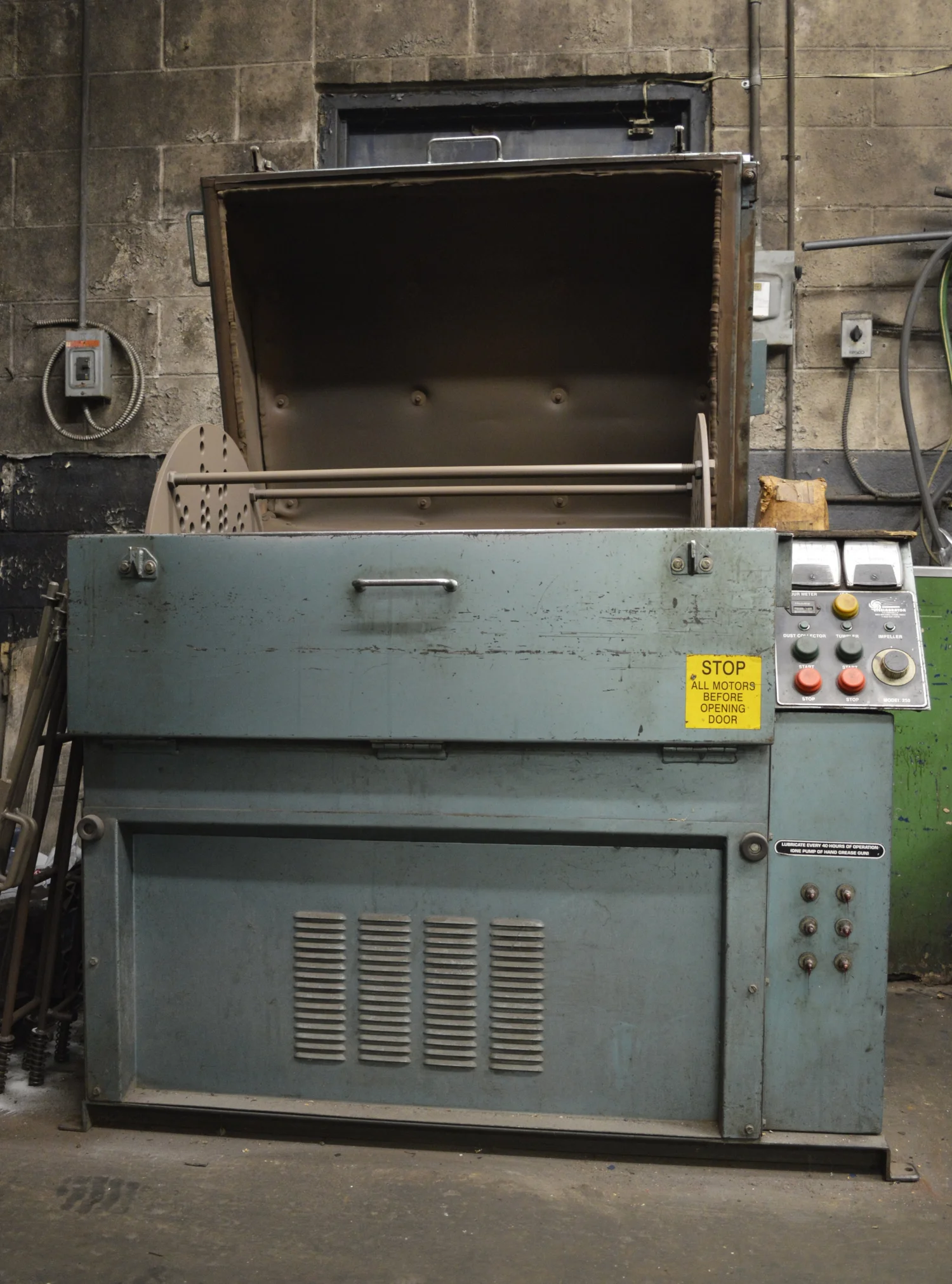 Hayden Steelabrator 250 Shot Blaster — Alderman Automotive Machine