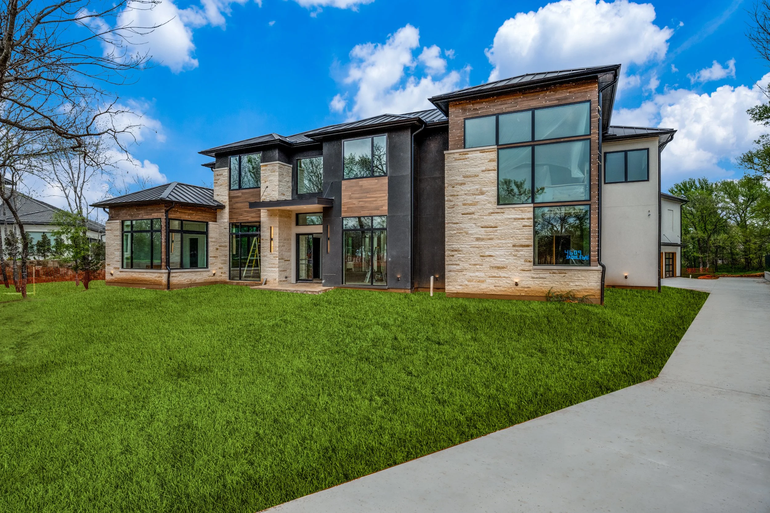 4609 Saddleback Ln — Ron Davis Custom Homes