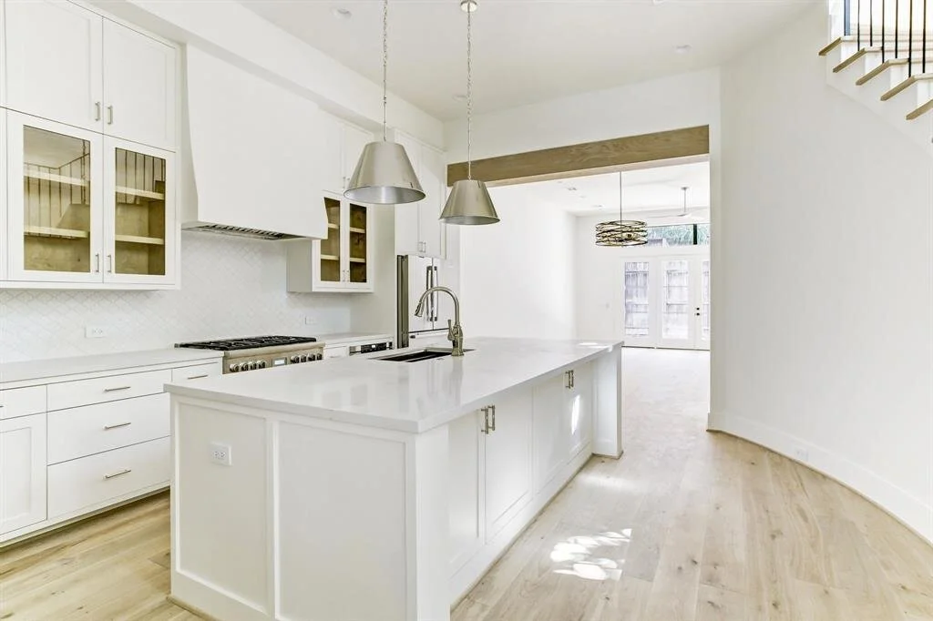 Ava Custom Homes