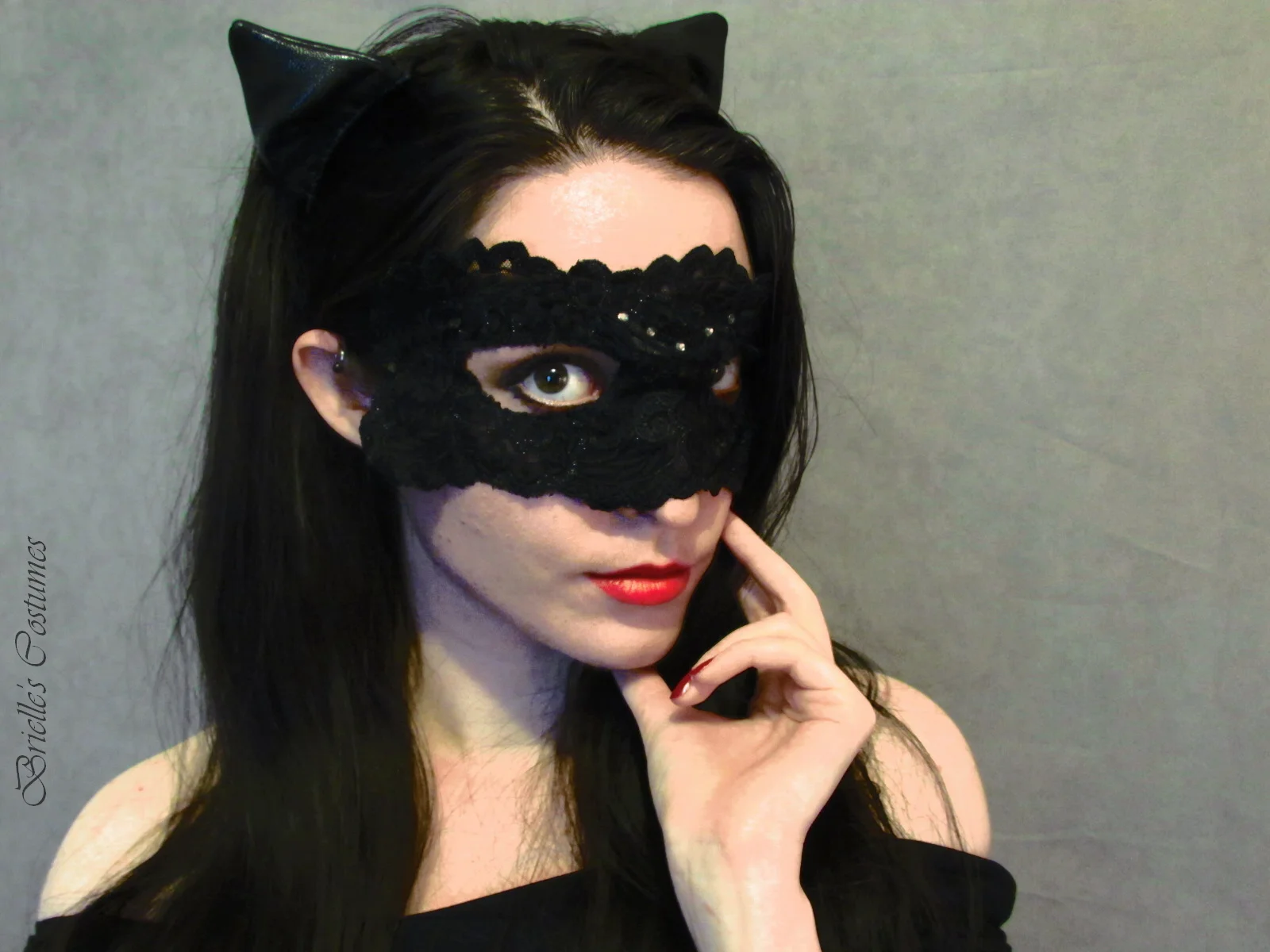 Anne Hathaway Catwoman Lace Mask