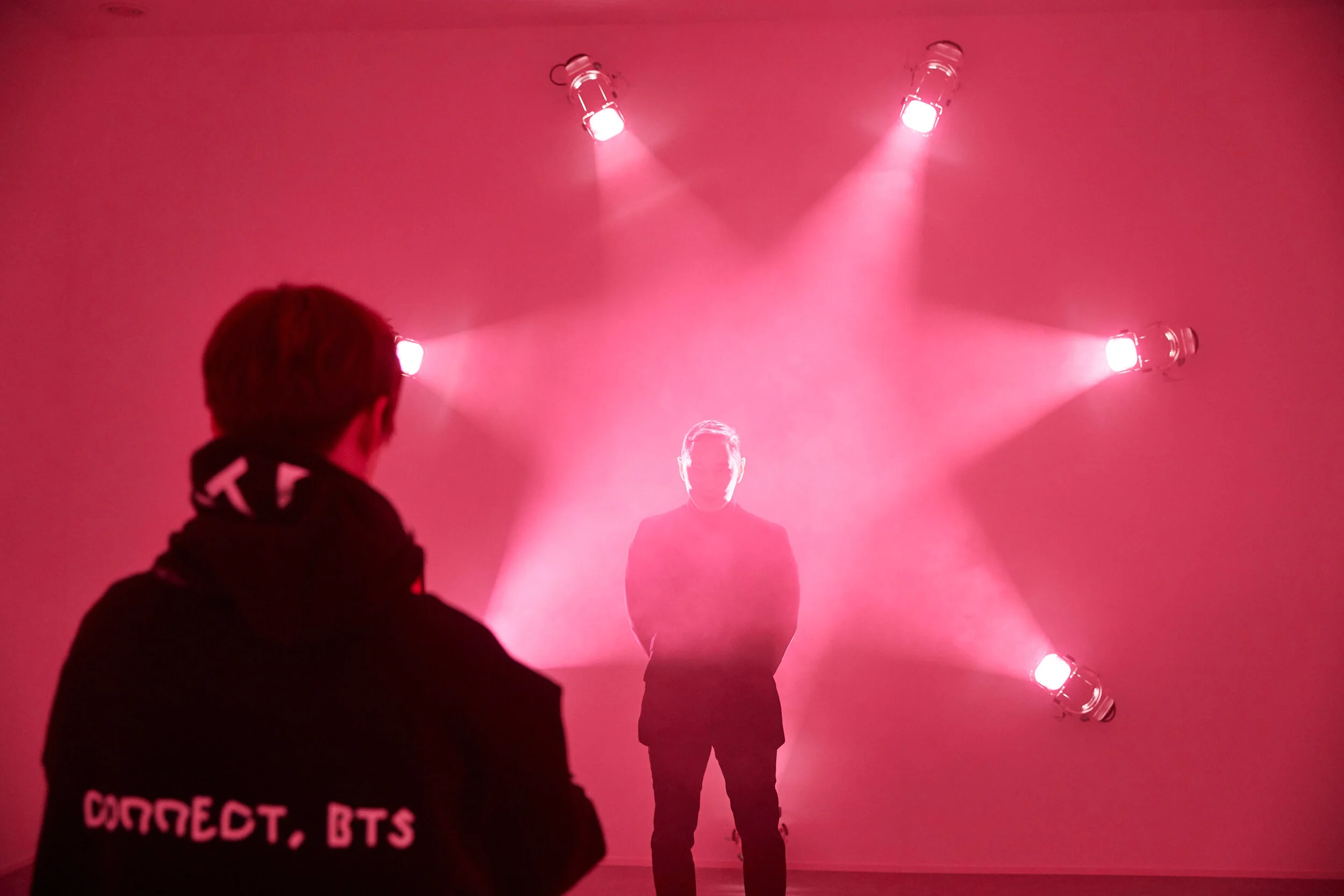 CONNECT,BTS — Exhibition Planning+Art Marketing+Event Management