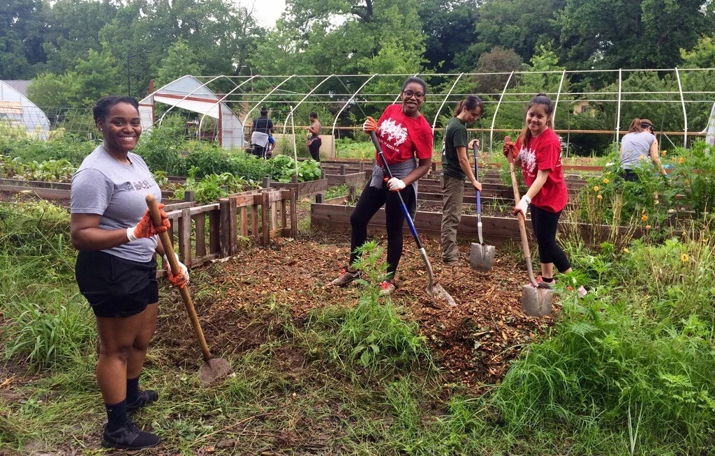 Summer Volunteering: 4 Tips for a great sERVICE experience — Hands On ...