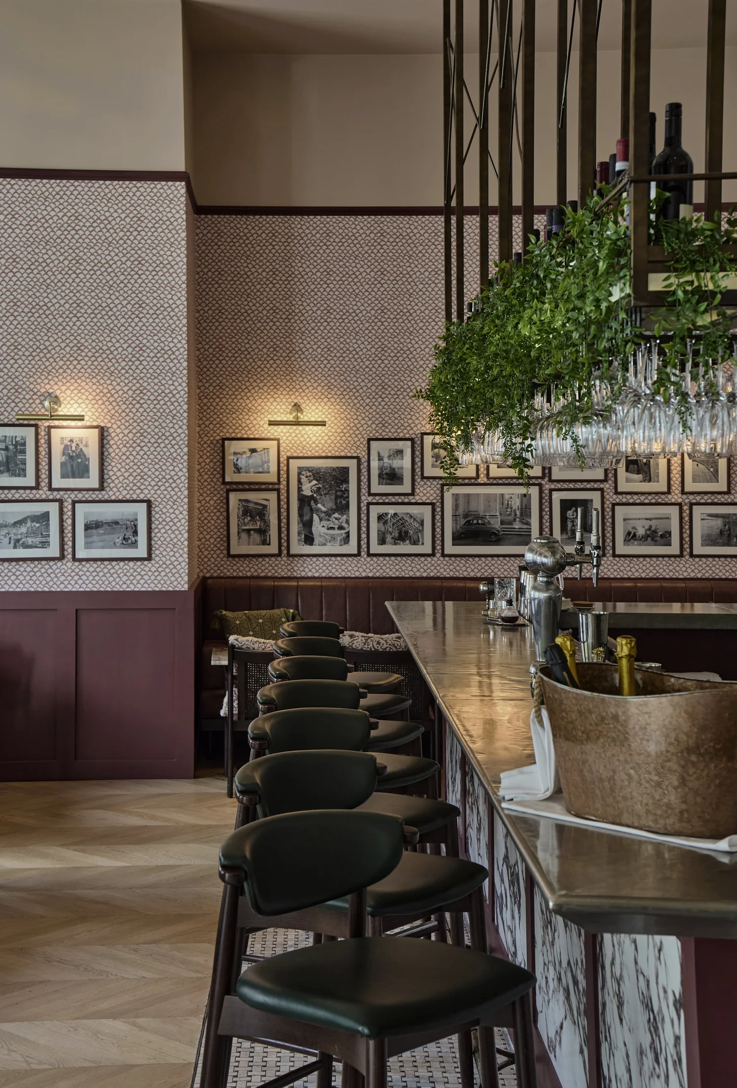 Tozi Restaurant — Atellior