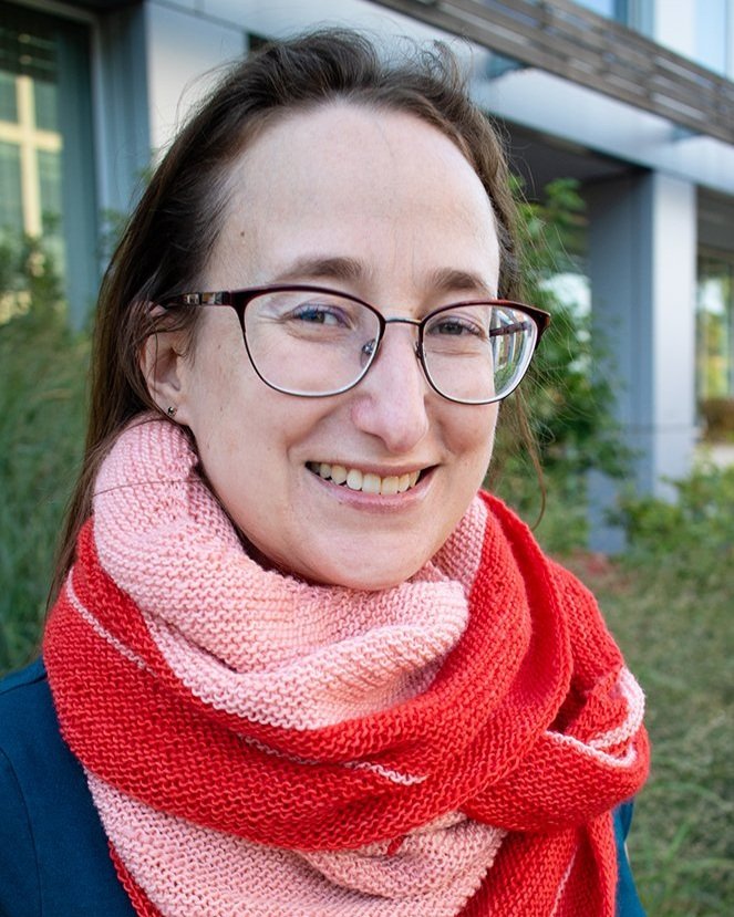 Interview: Laura Cameron — The Tech Editor Hub