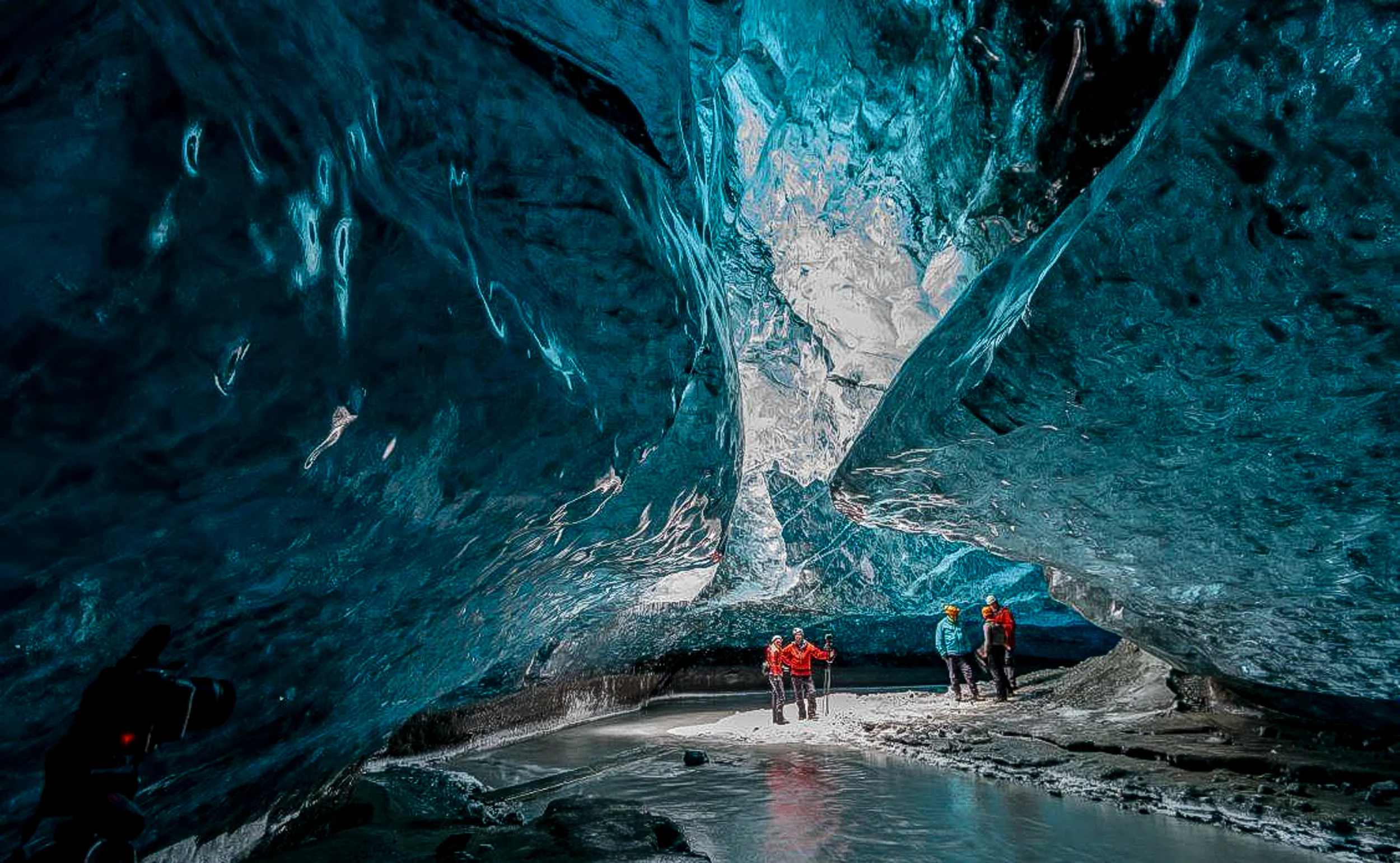 Masterpieces By Mother Nature - The Glacier Caves of Iceland — JONAA ...