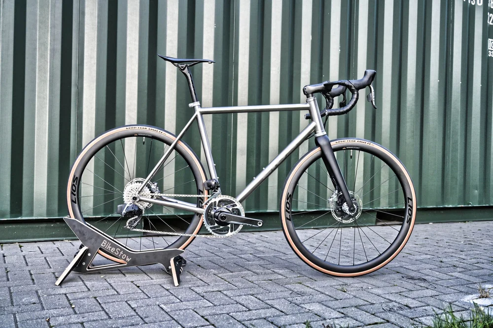 The Best Titanium Road Bike for Sale in UK | LIOS | Ride in Style