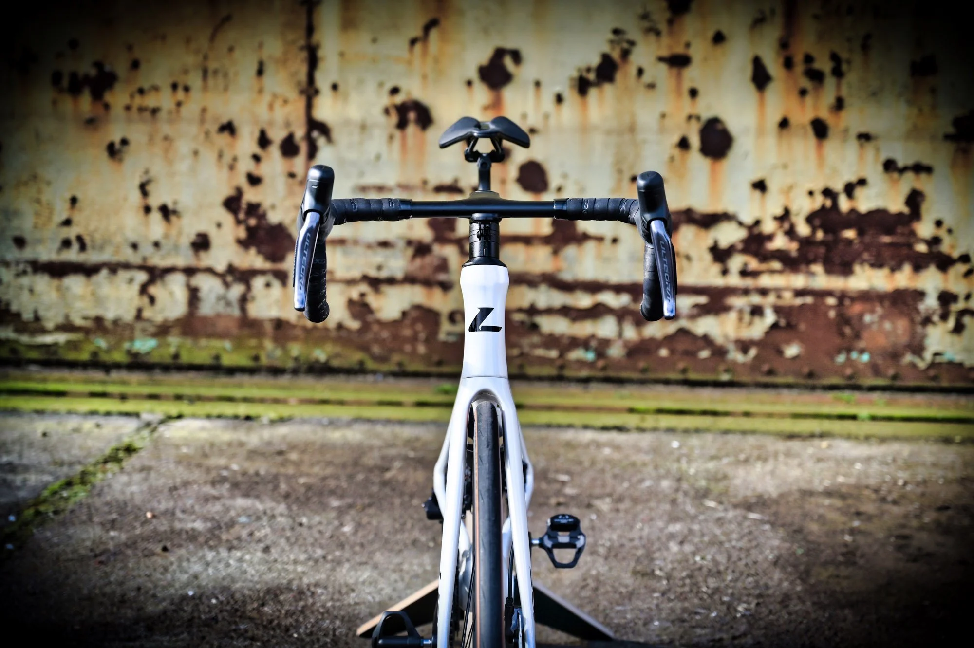 LIOS | Ride in Style