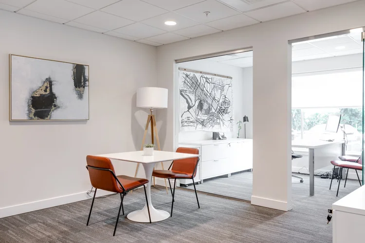 RIVER'S EDGE APARTMENTS | NICOLE RUTLEDGE DESIGN