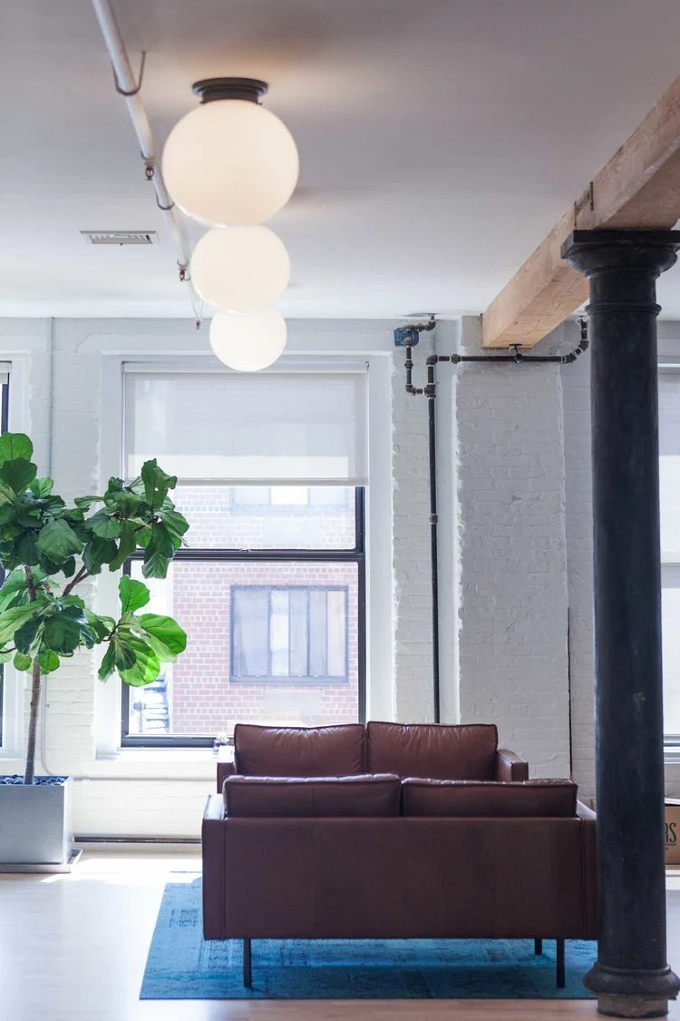 25 Essential Office Design Tips to Boost Productivity and Brand Identity