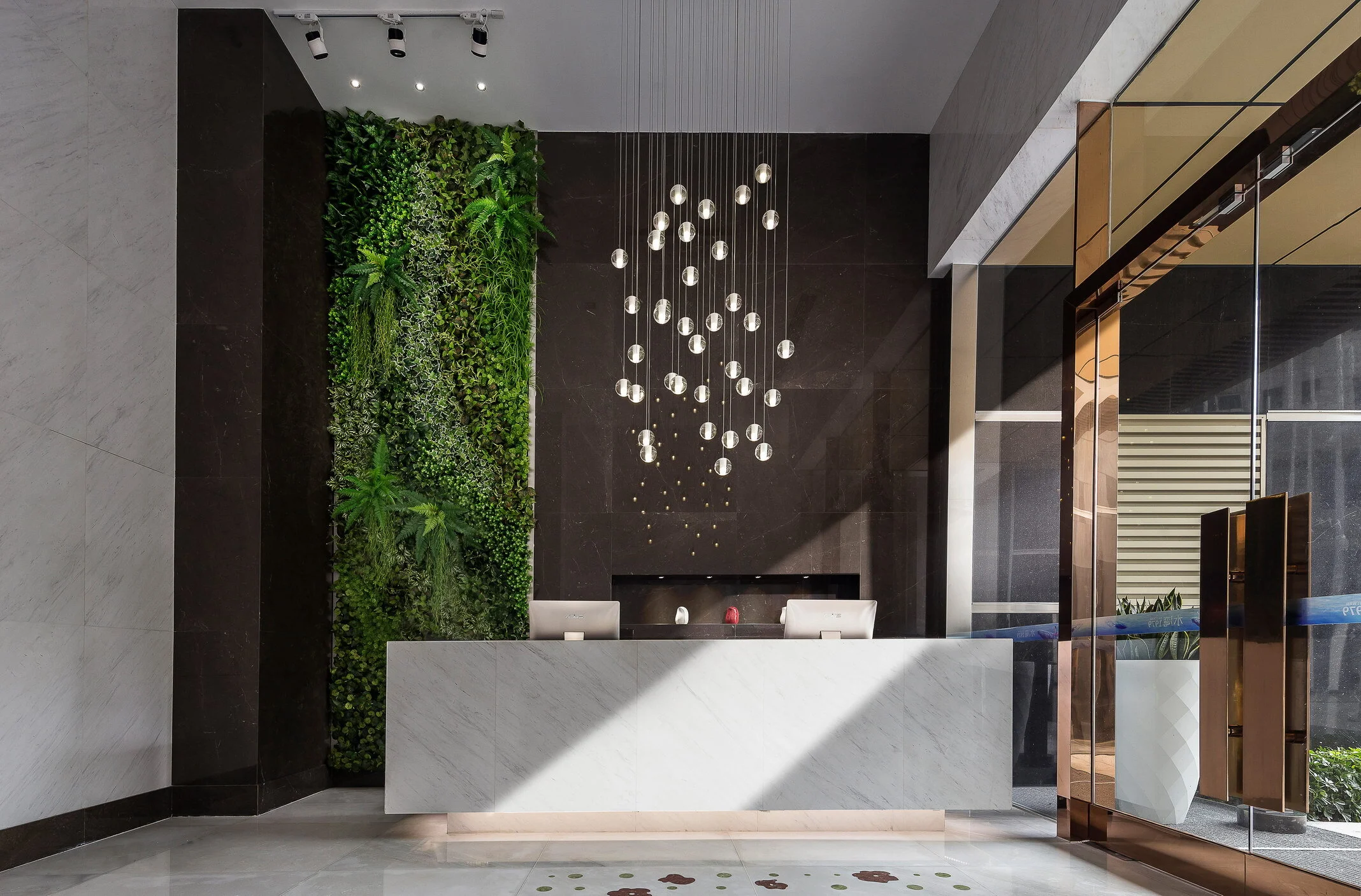 How To Design A Building Lobby With Your Brand In Mind how-to-design-a-building-lobby-with-your-brand-in-mind