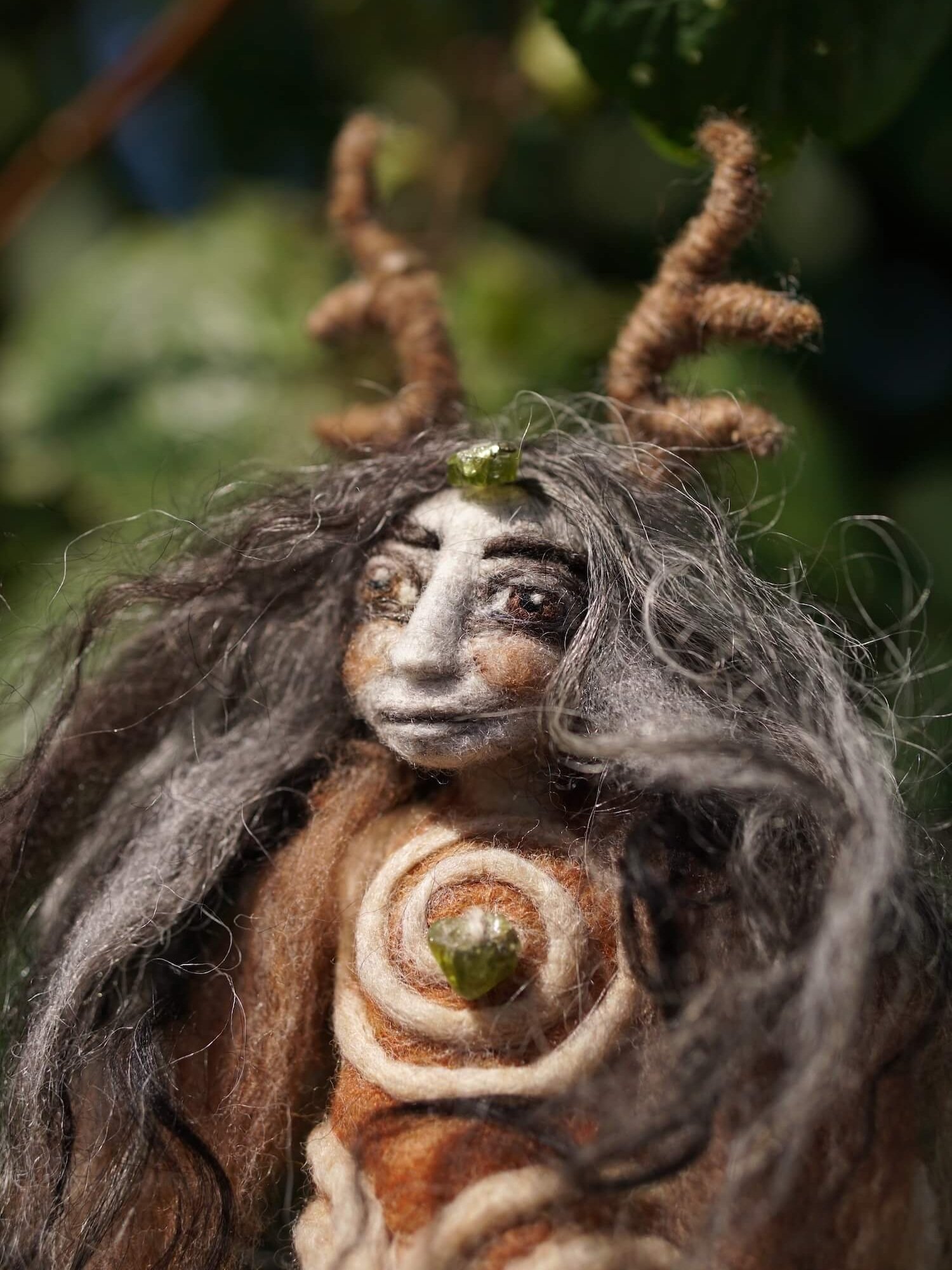 Sacred Familiar | Spirit Doll and Tarot Courses to craft an intuitive life.