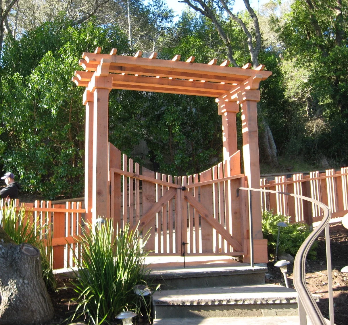 Fences + Arbors + Shade Structures — www.pacific-circle.com