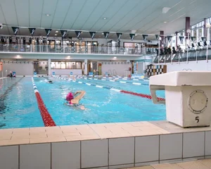 Swimming pools — SwimWell