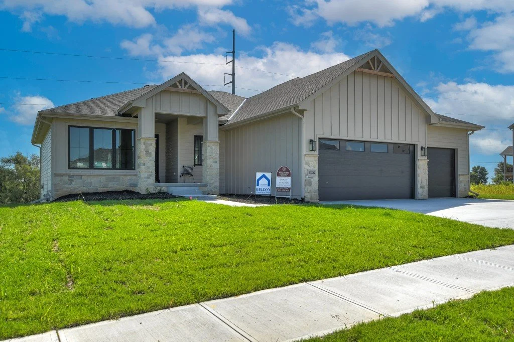 FARMHOUSE SPRUCE - 3,463 SF — Kelly Construction