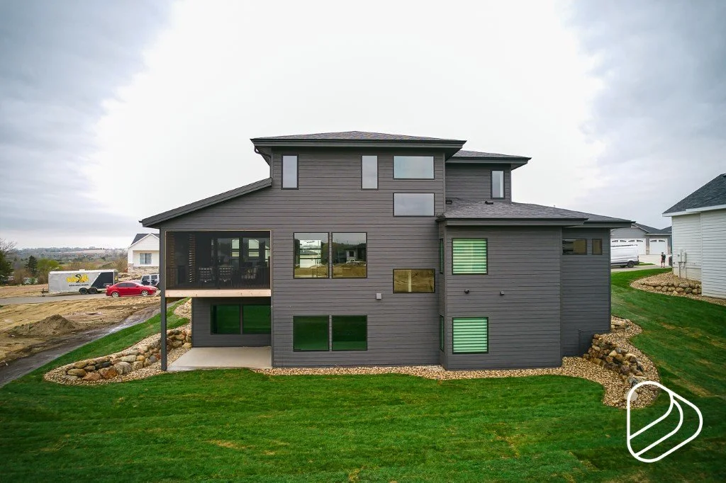 EXTERIORS — Kelly Construction