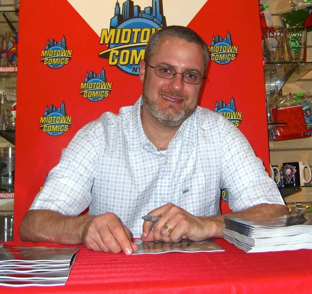 INTERVIEW: Robert Venditti talks dinosaurs v. mech comic, TANKERS, and ...