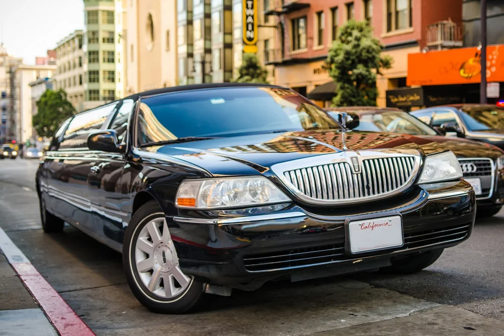 Executive & Luxury Transportation — Obsidian Luxury Services Luxury ...