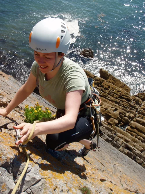 GUIDED SEA CLIFF CLIMBING — Climb Pembroke