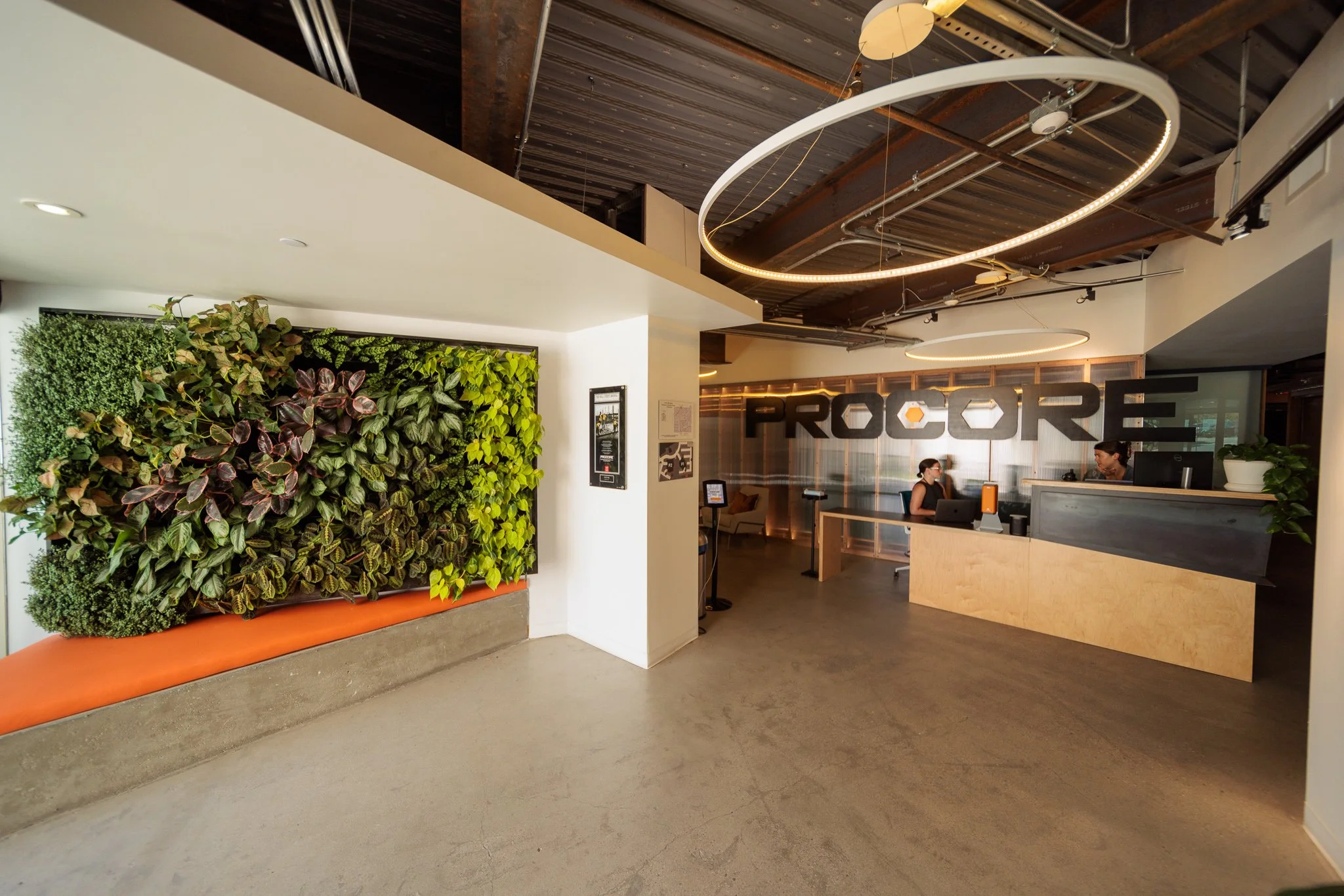 Lush Living Walls — Lush Elements