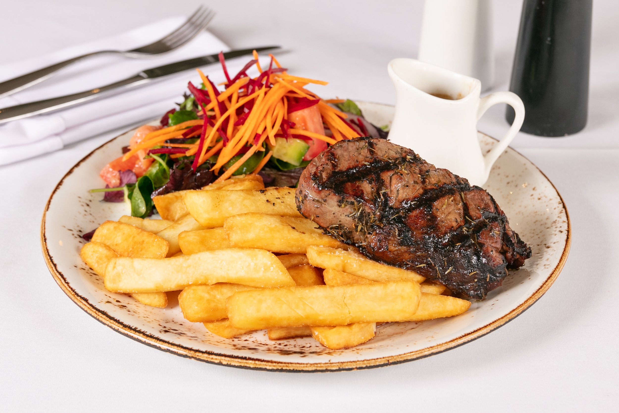 Bistro — Racecourse Hotel