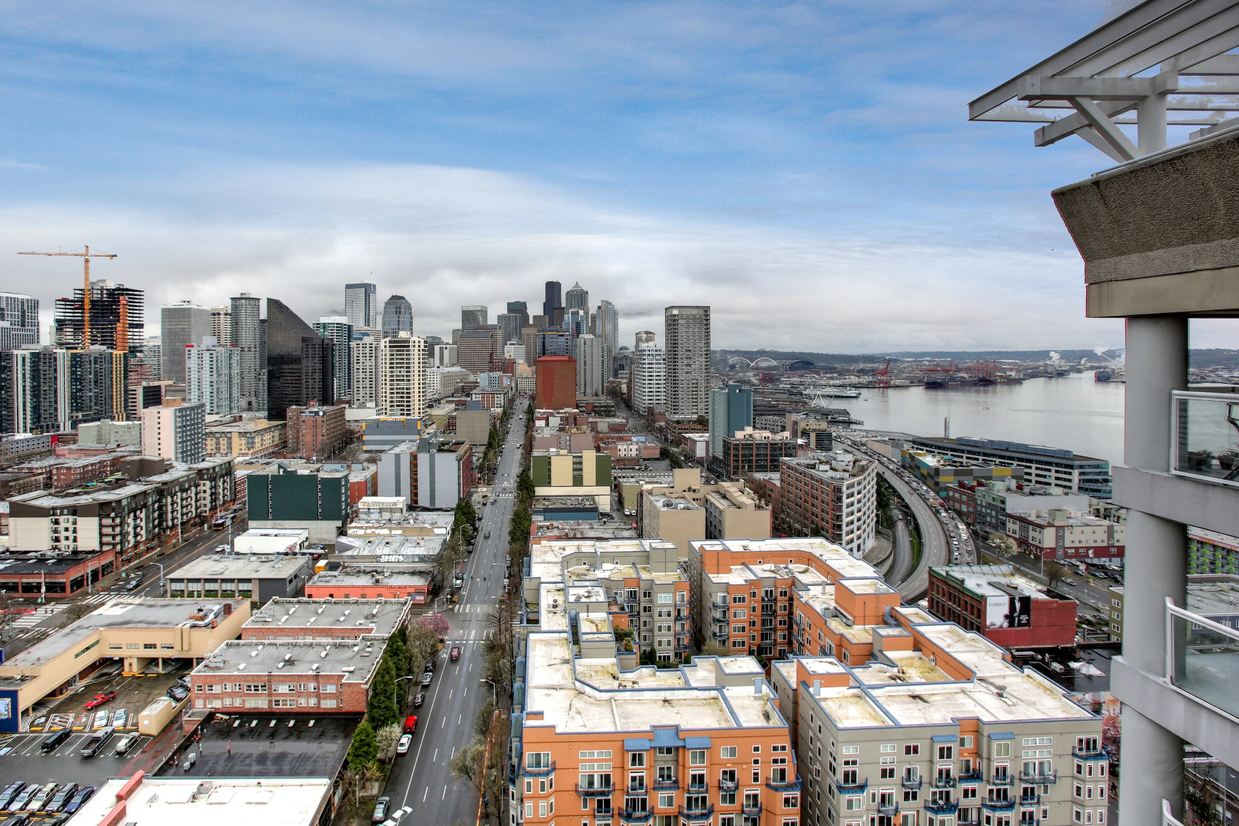 Arbor Place Luxury Condos For Sale | The Seattle Condo Group