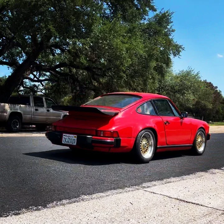 Moment Motor Company