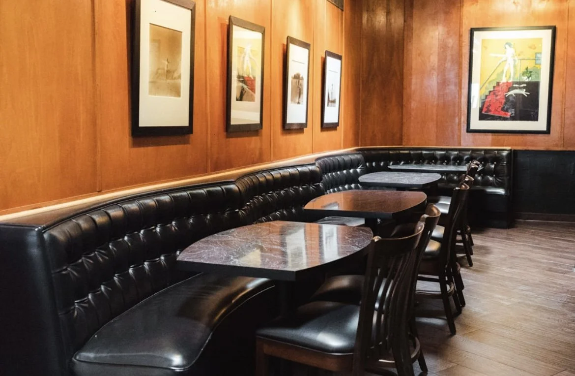 Kingfisher Bar & Grill