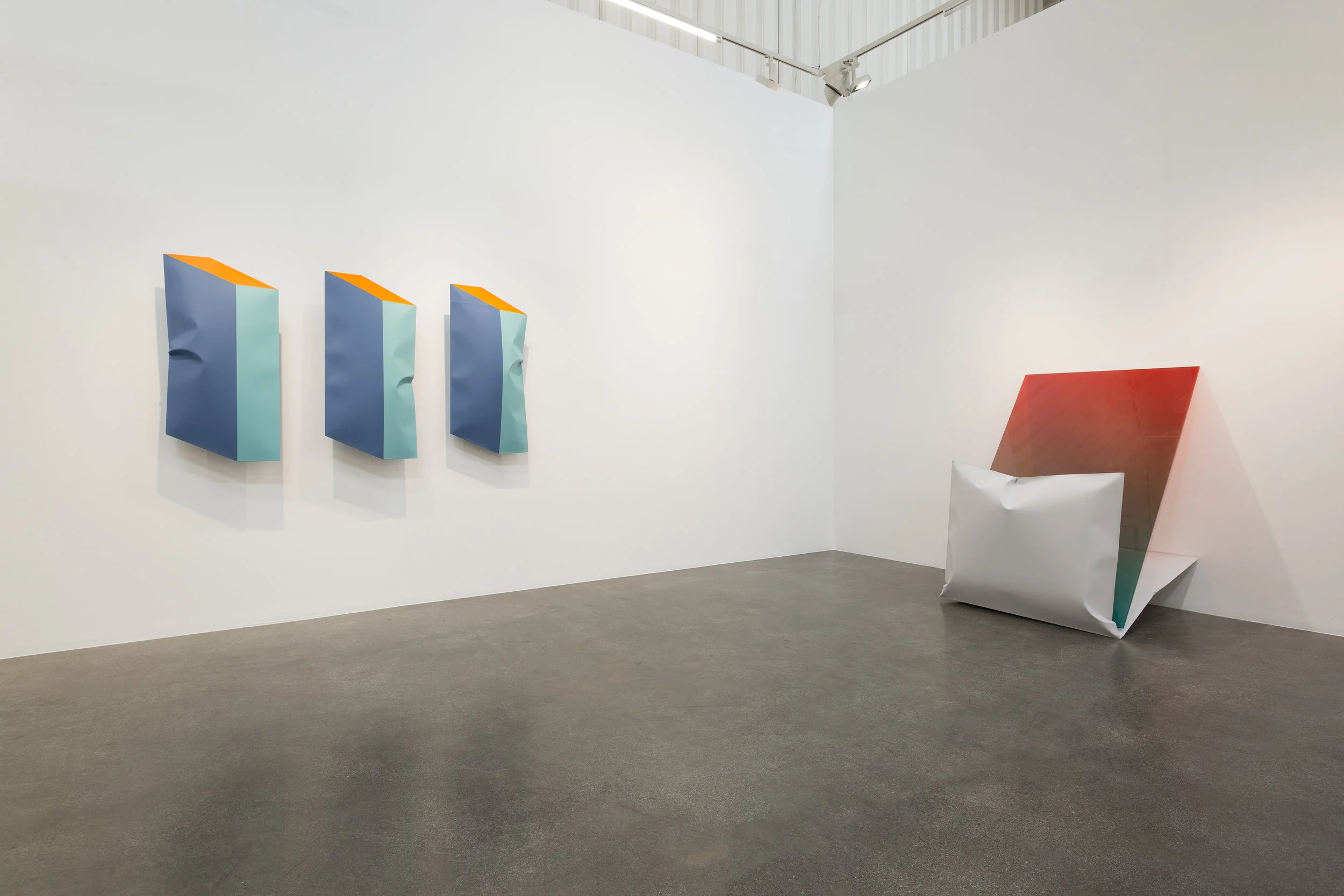Shaikha Al Mazrou: Expansion / Extension — Anna Seaman