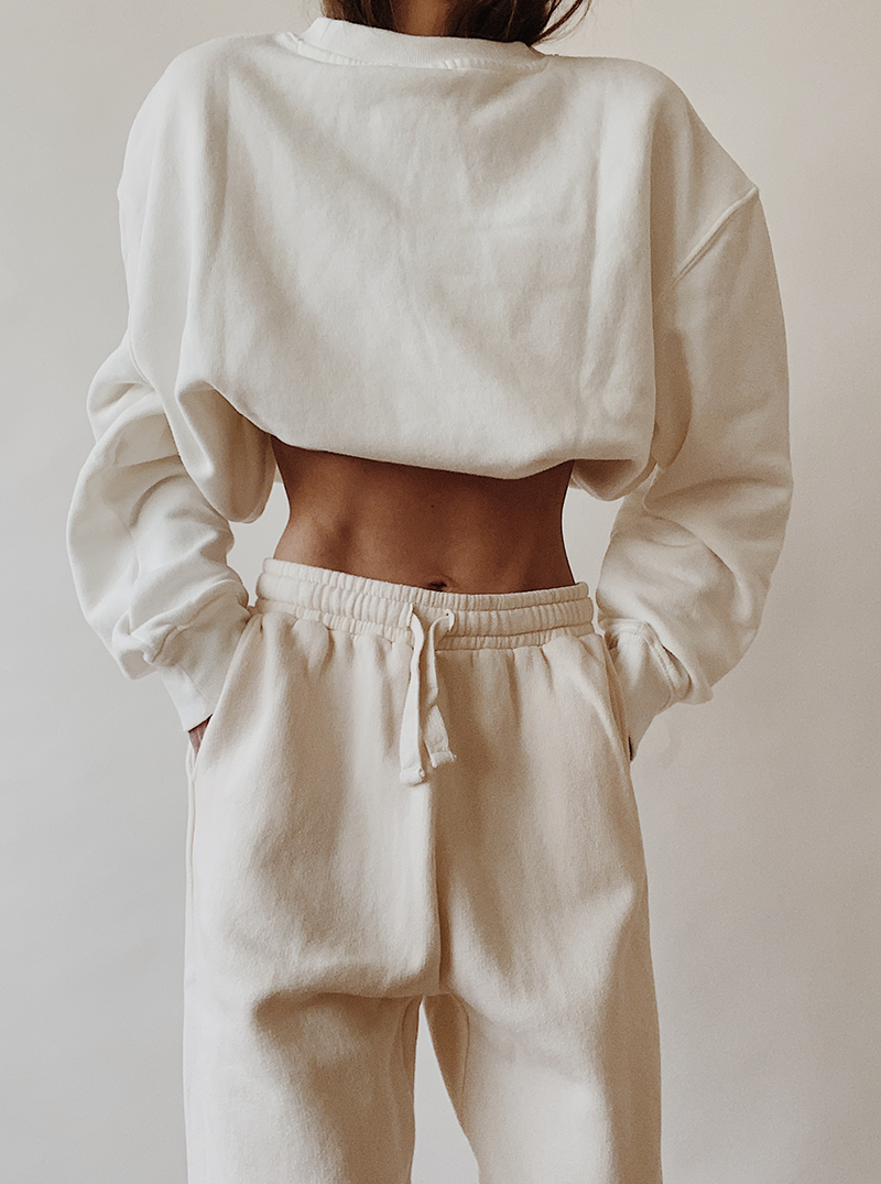 White Sweats — MODEDAMOUR