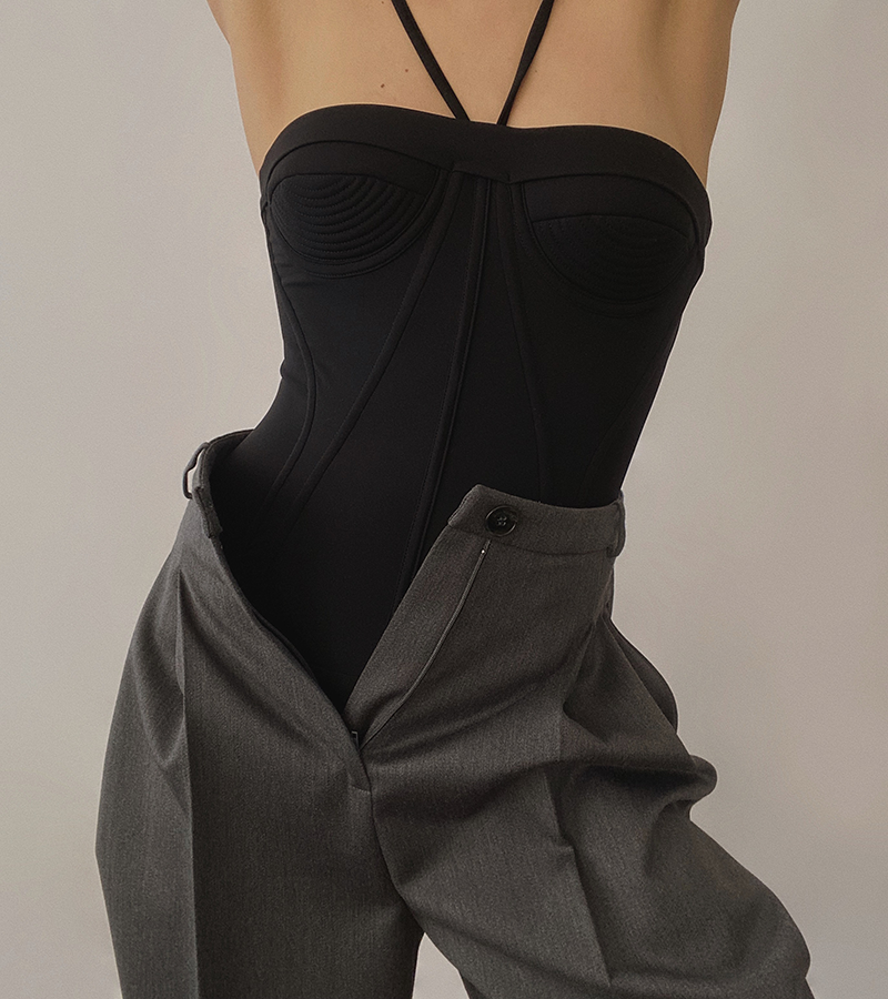 Details — MODEDAMOUR