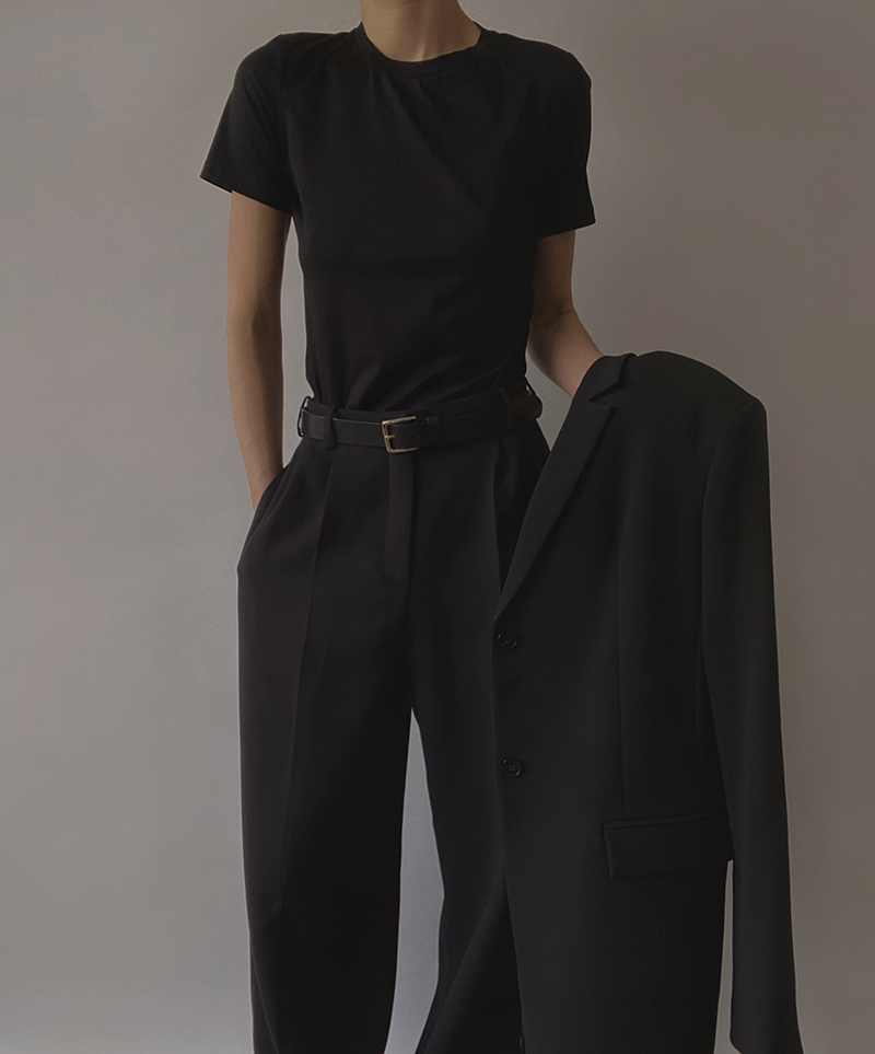 Black — MODEDAMOUR