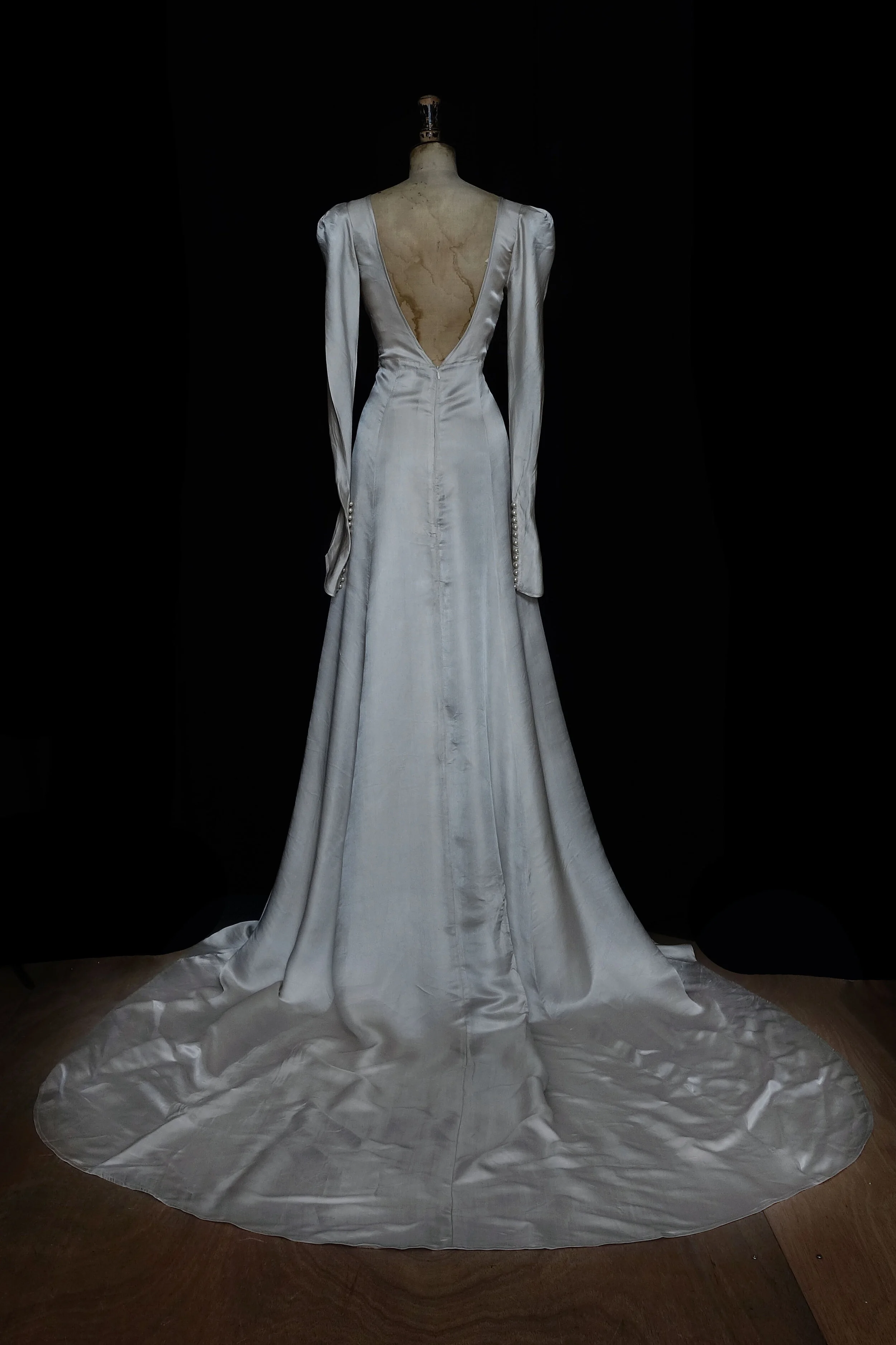 Scarlet Gown — jane bourvis