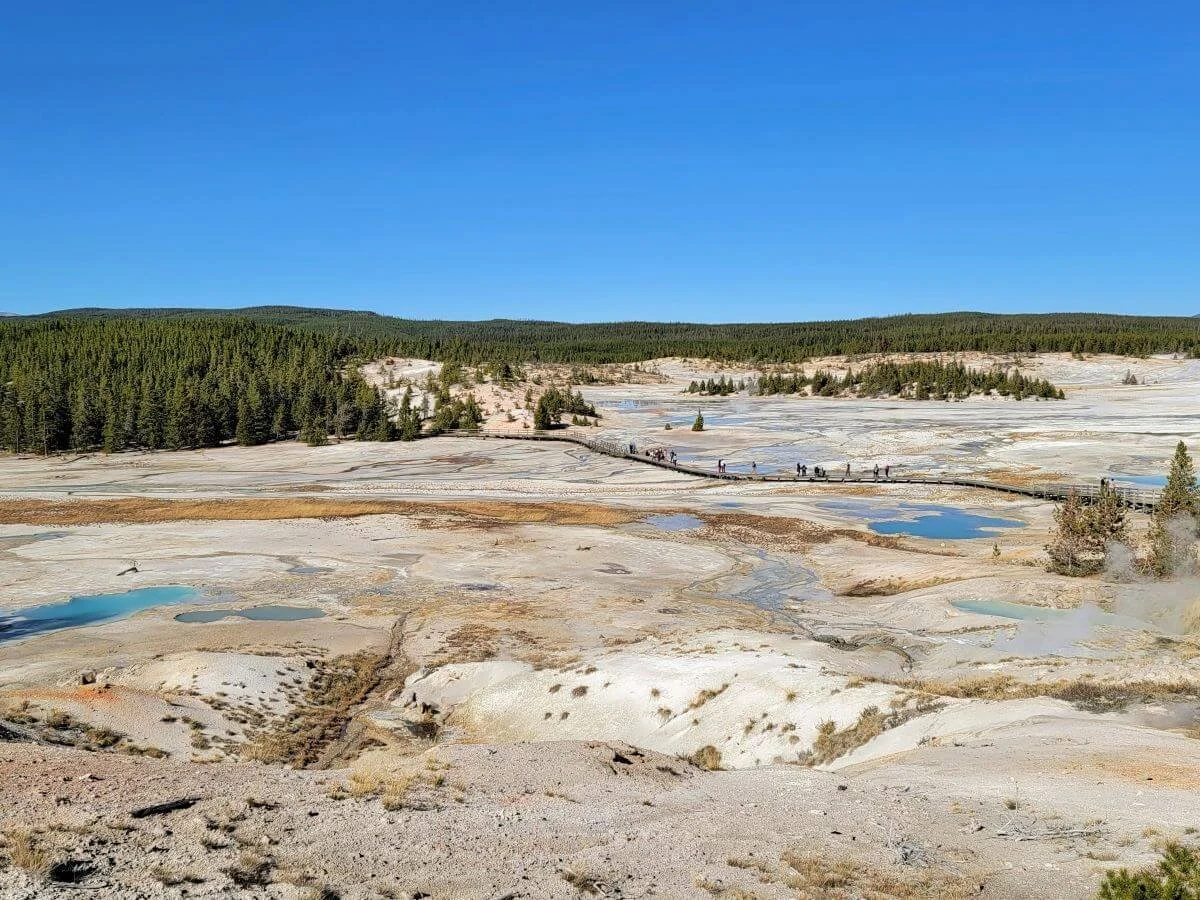 Best 4 Days in Yellowstone Itinerary for Your First Time at the ...