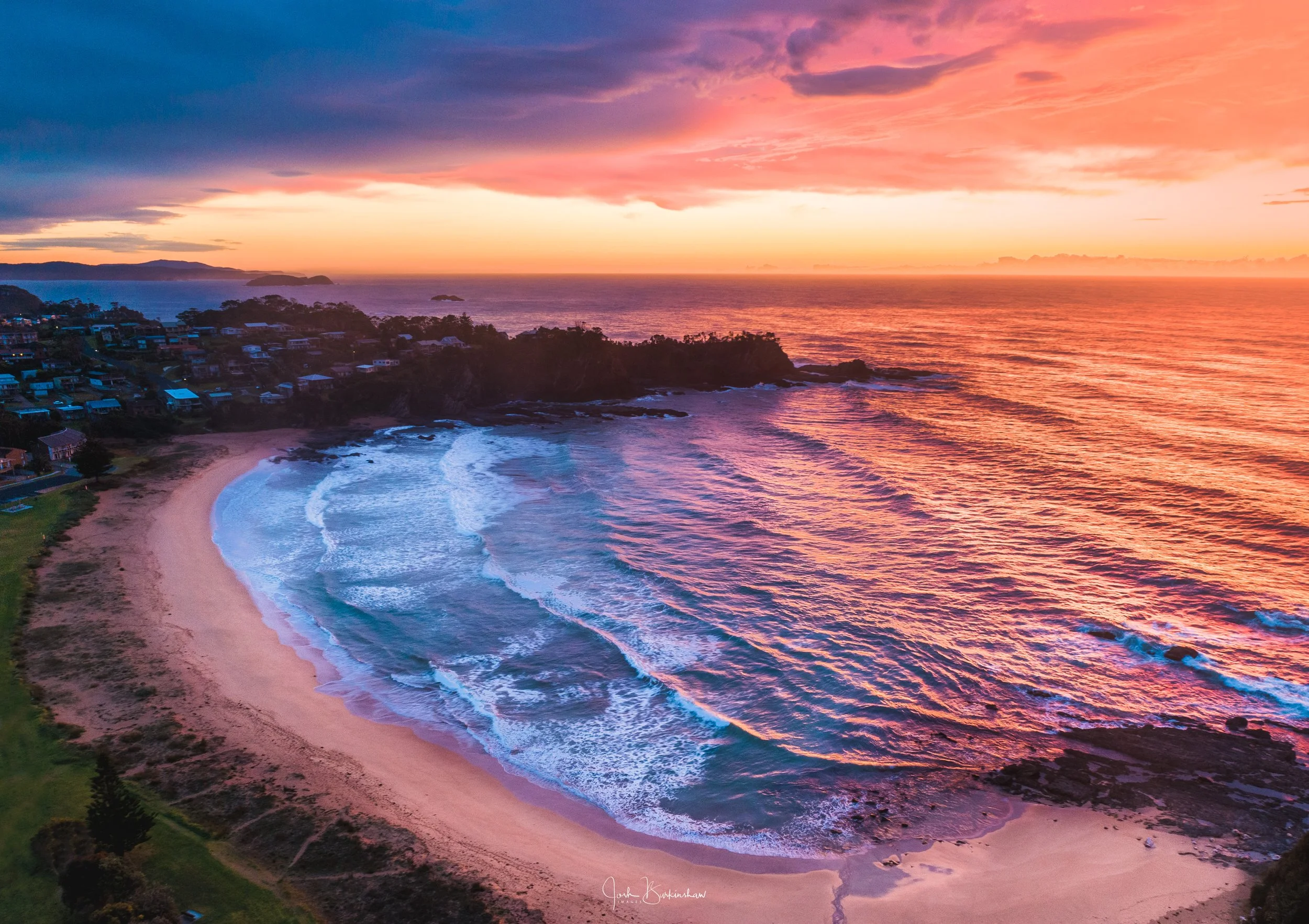 A winter Sunrise at Malua Bay — Josh Burkinshaw Images & Photography