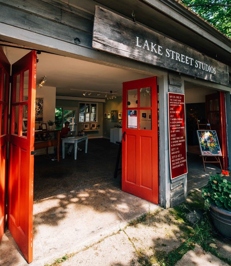Center Gallery — Lake Street Studios