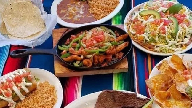 El Azteca Mexican Restaurant