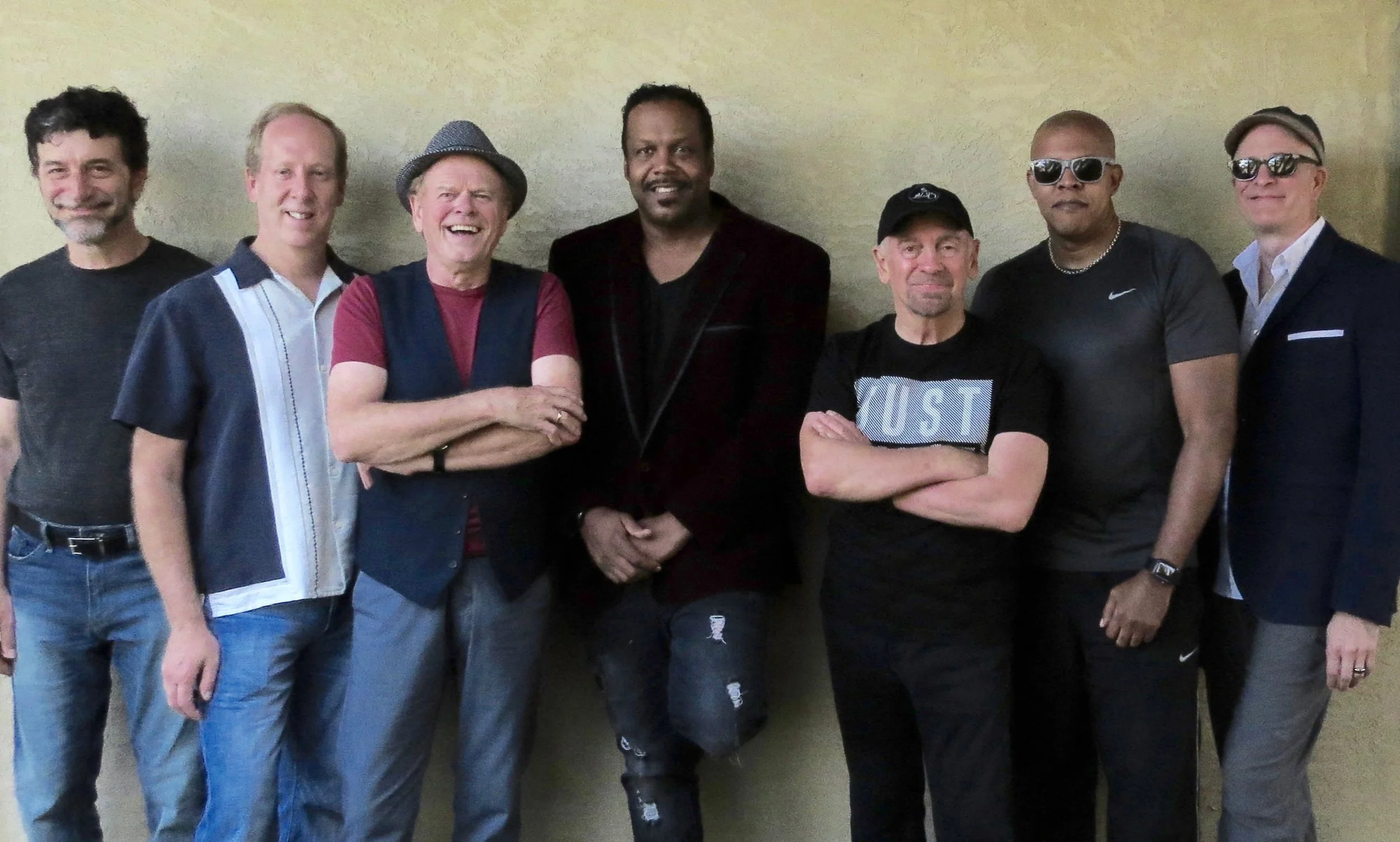 Pics And Graphics Average White Band