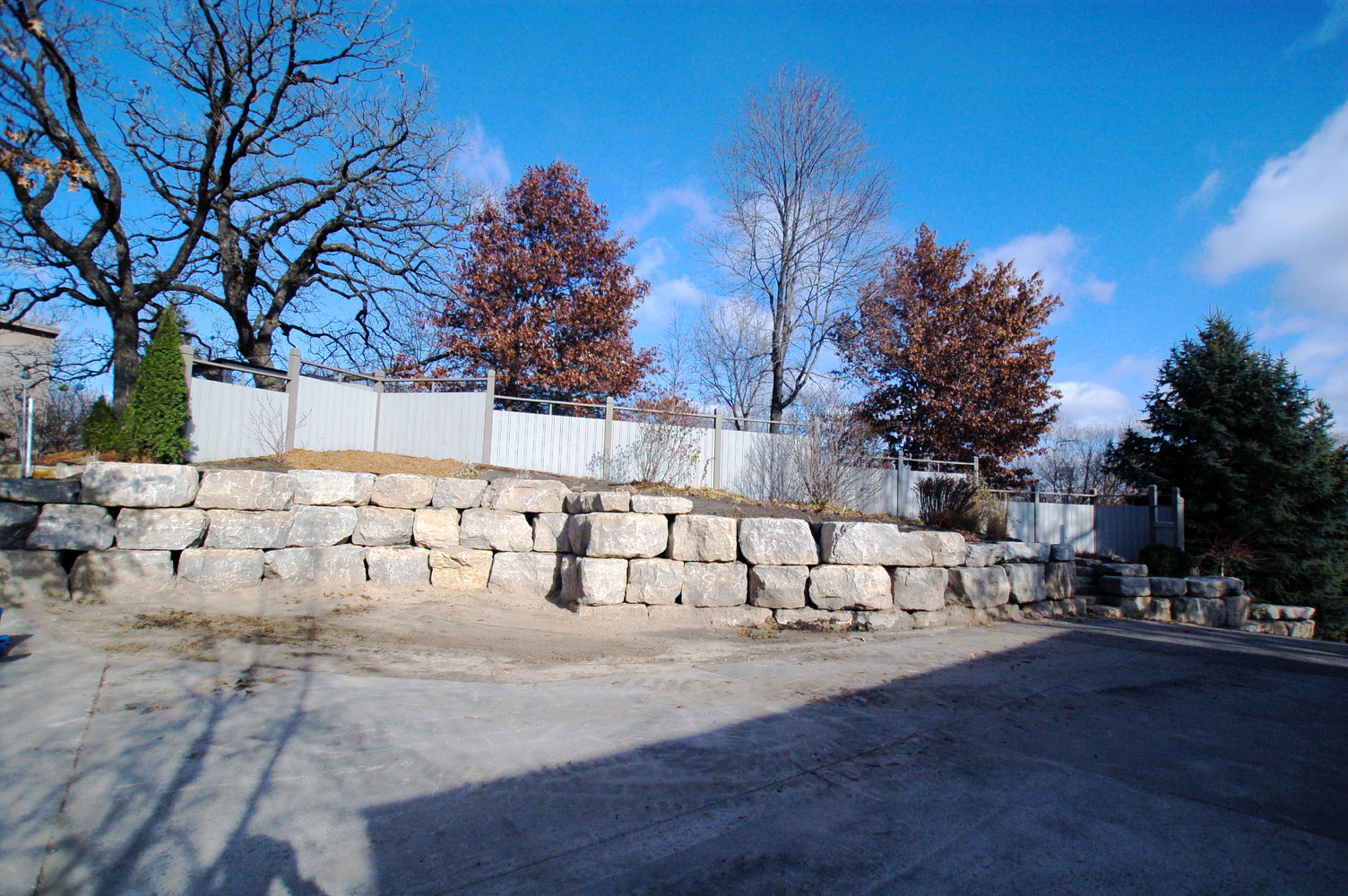 Limestone Boulder Retaining Walls | Twin Cities, MN — Stonewall Inc ...