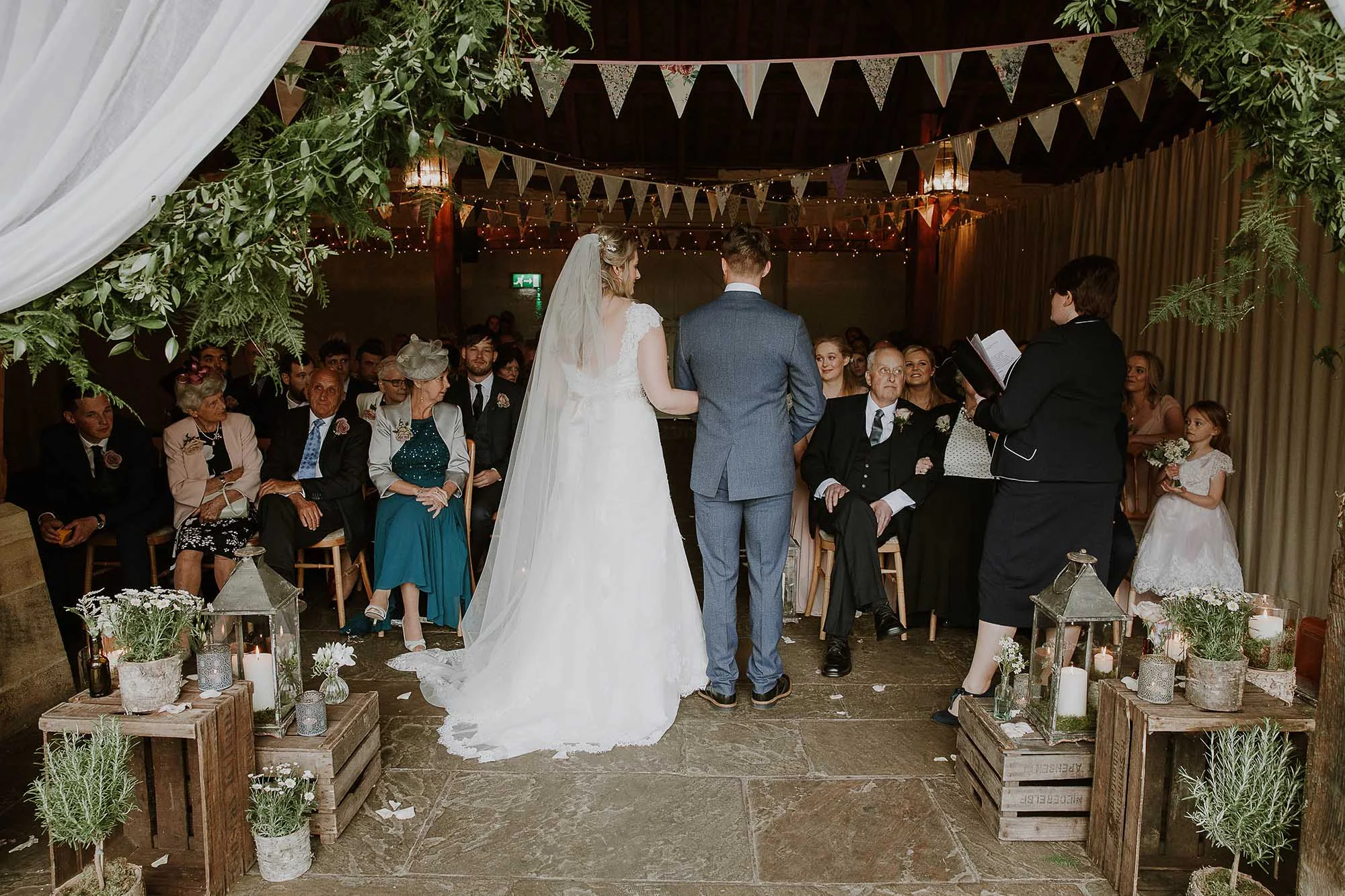 East Riddlesden Hall Wedding | Maddie Farris Photography
