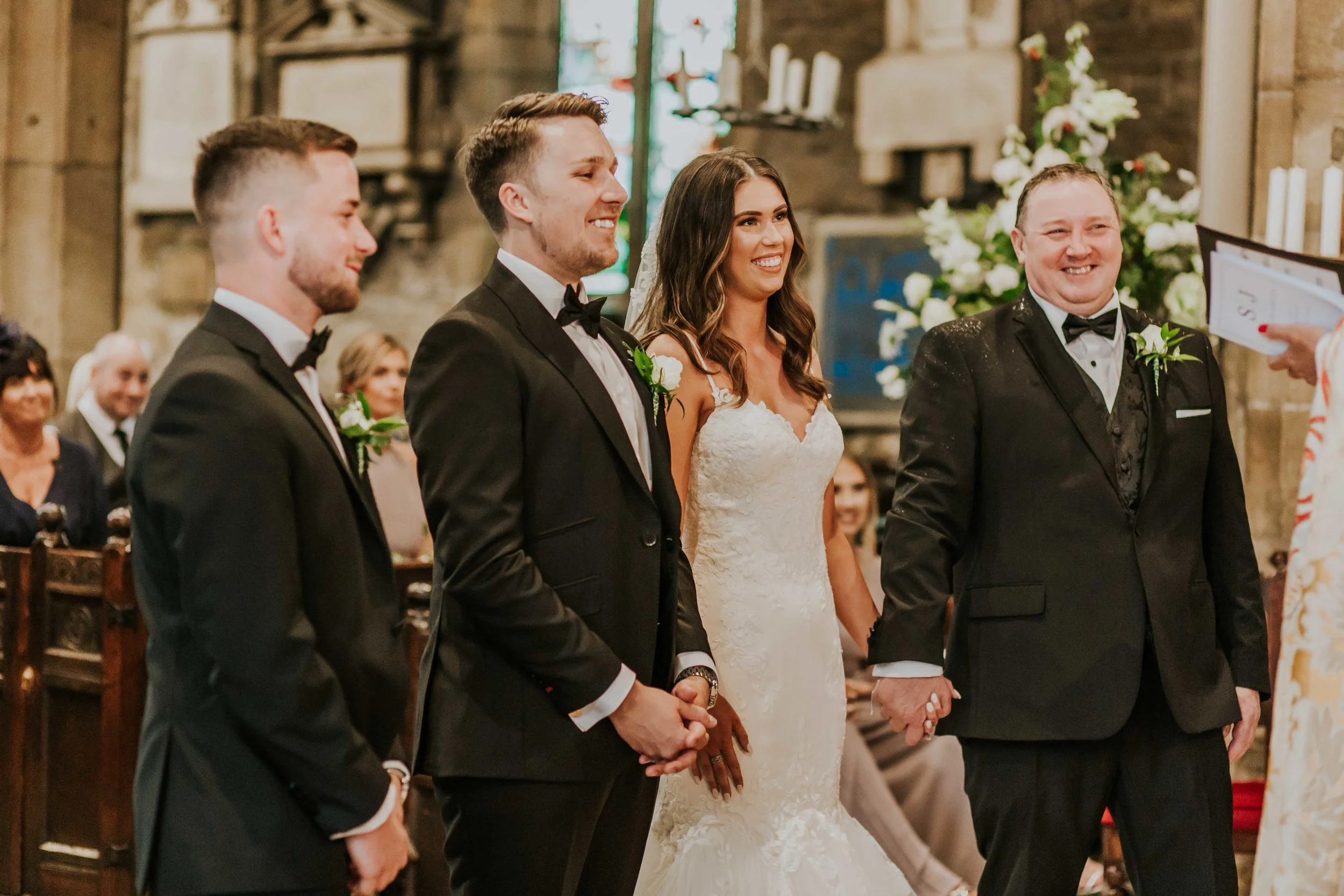 The Fleece Countryside Inn Wedding-Maddie Farris Photography