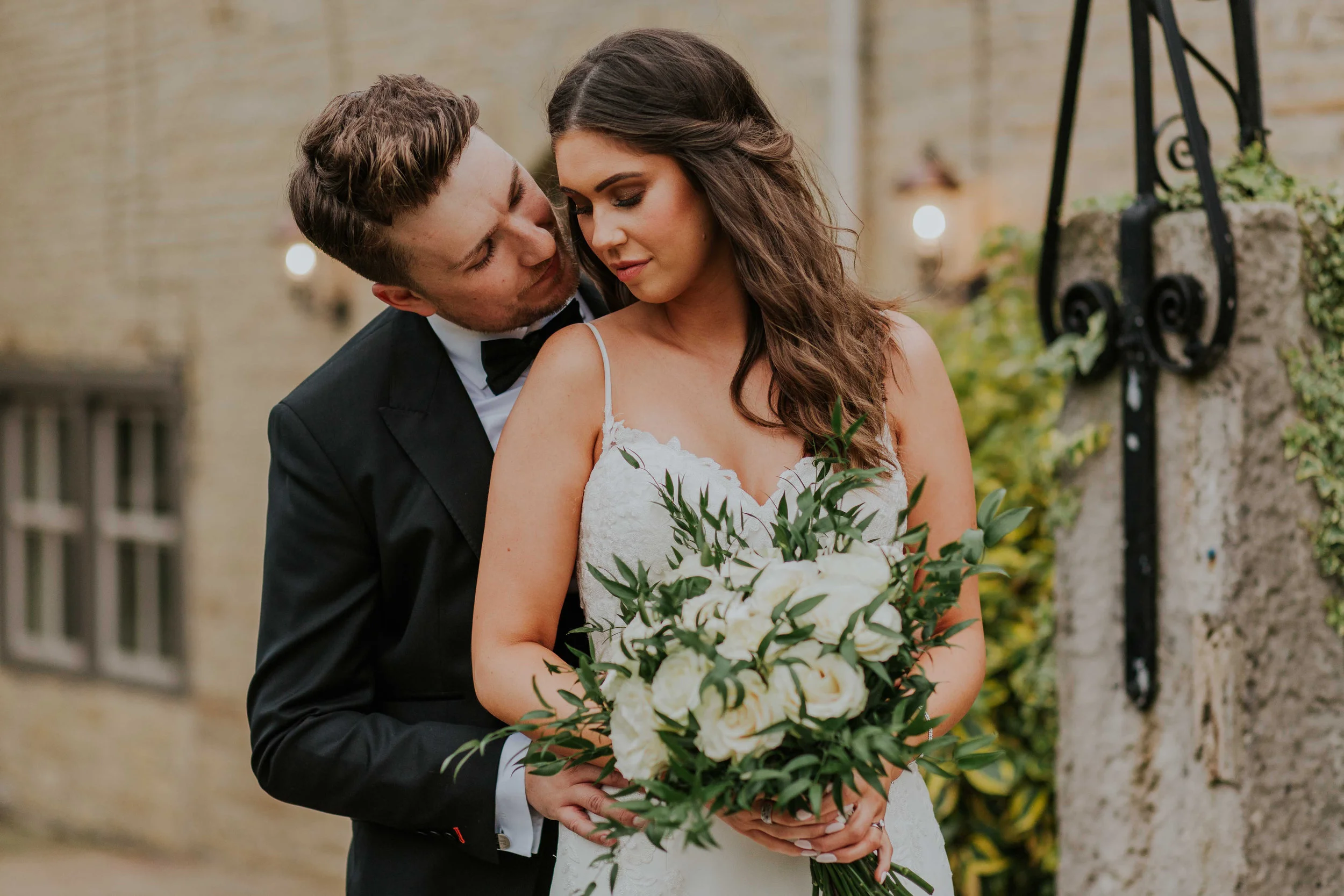 The Fleece Countryside Inn Wedding-Maddie Farris Photography